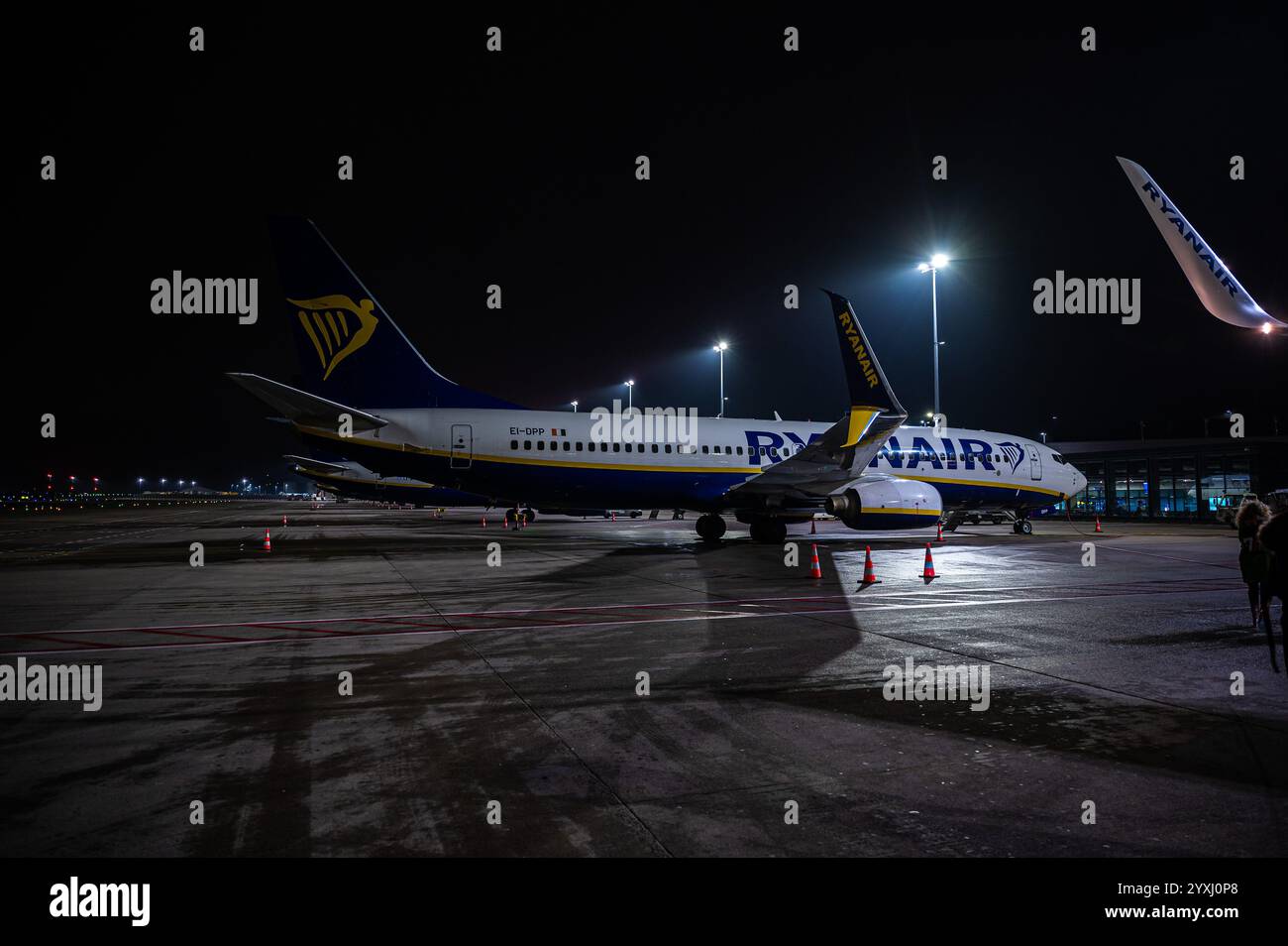 Ryanair 737-8AS Boeing airplanes at night at the Charleroi Airport ...