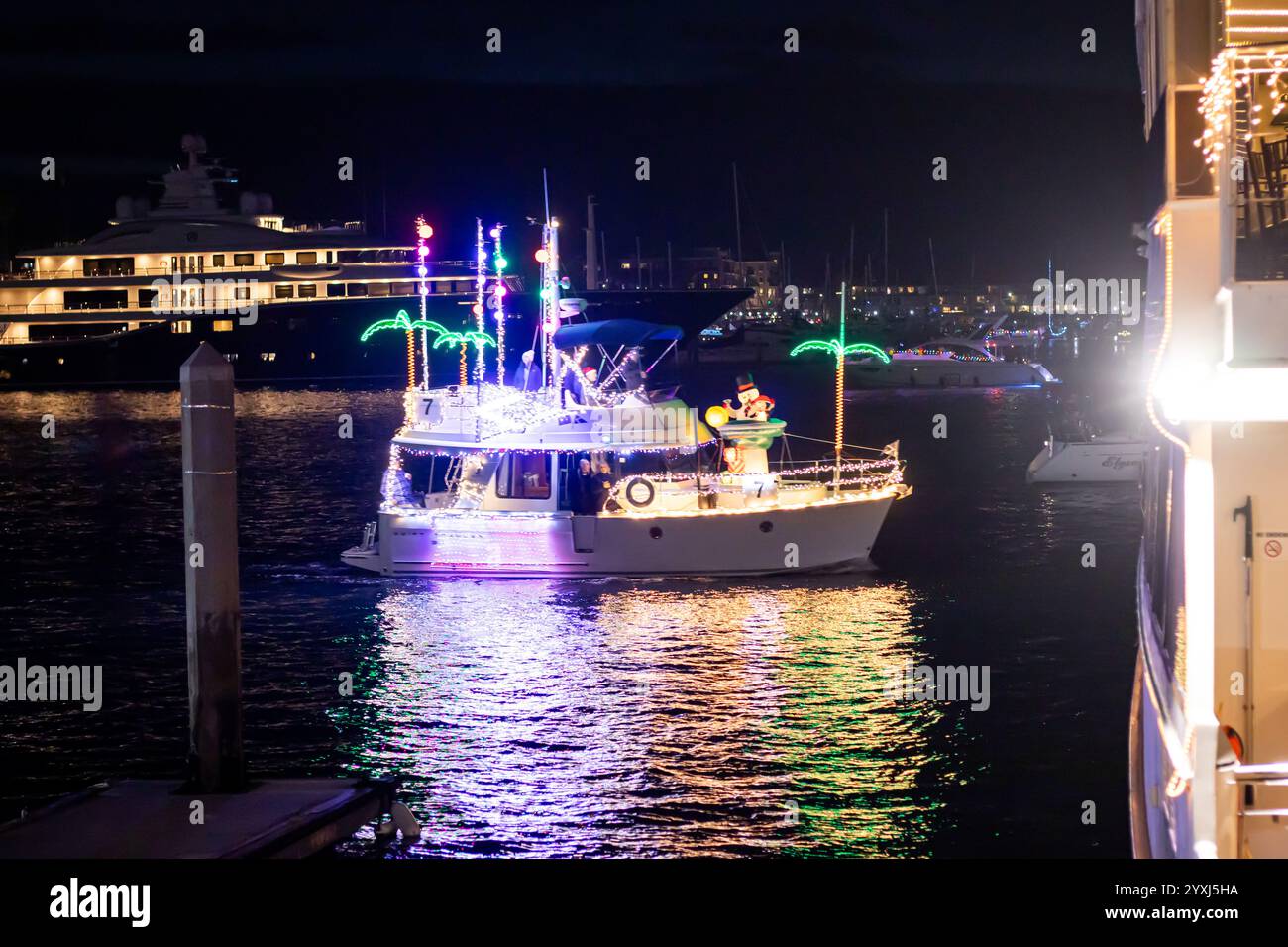 Los Angeles, USA. 14th December, 2024. People watch the Marina del Rey ...