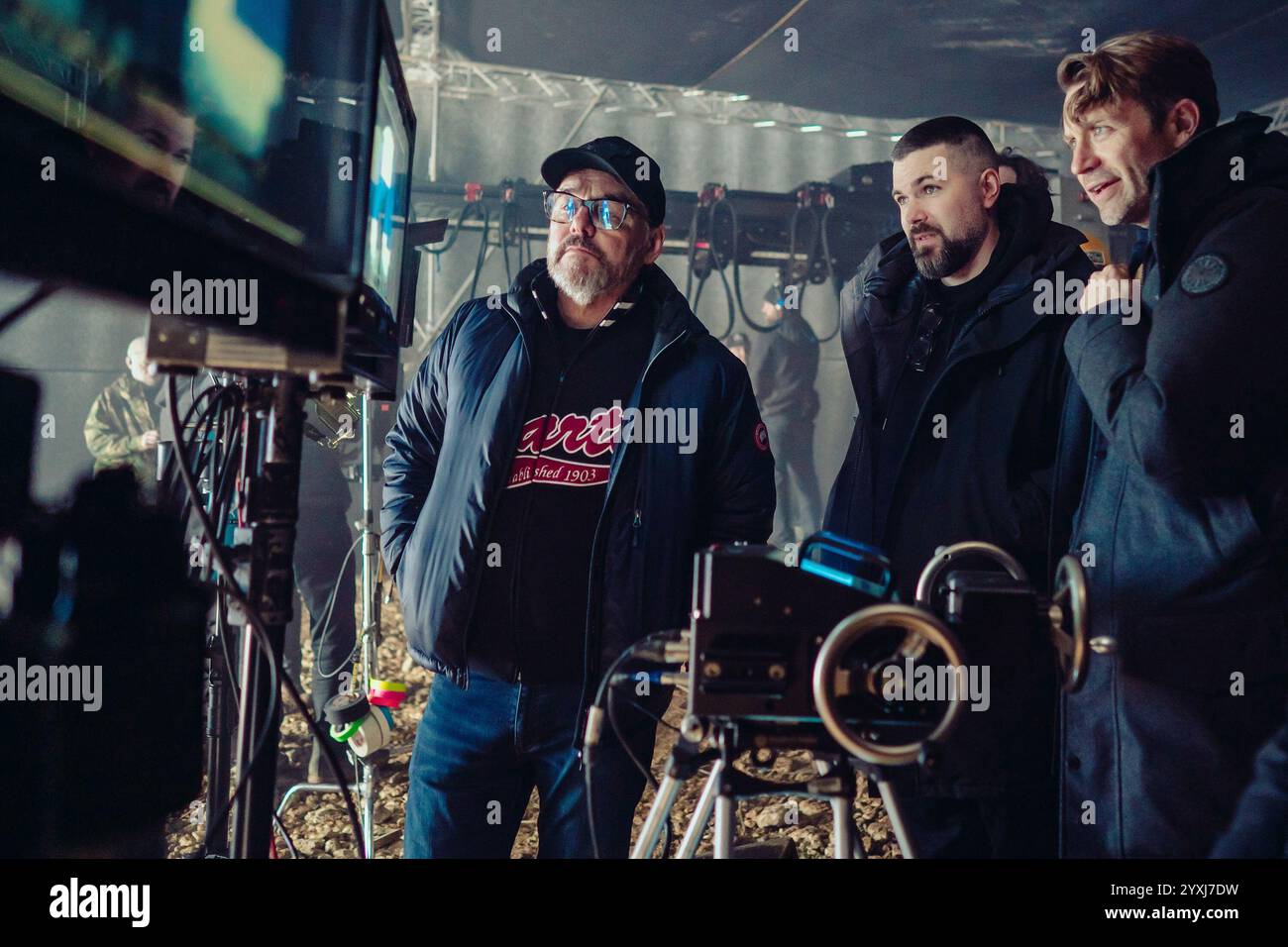 NOSFERATU, from left: producer Chris Columbus, director Robert Eggers ...
