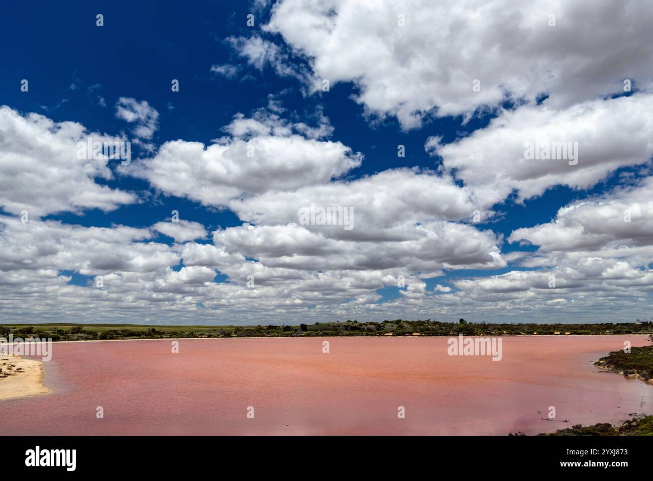 Lake Hardy, Pink Lakes Murray Sunset National Park, Victoria Australia ...