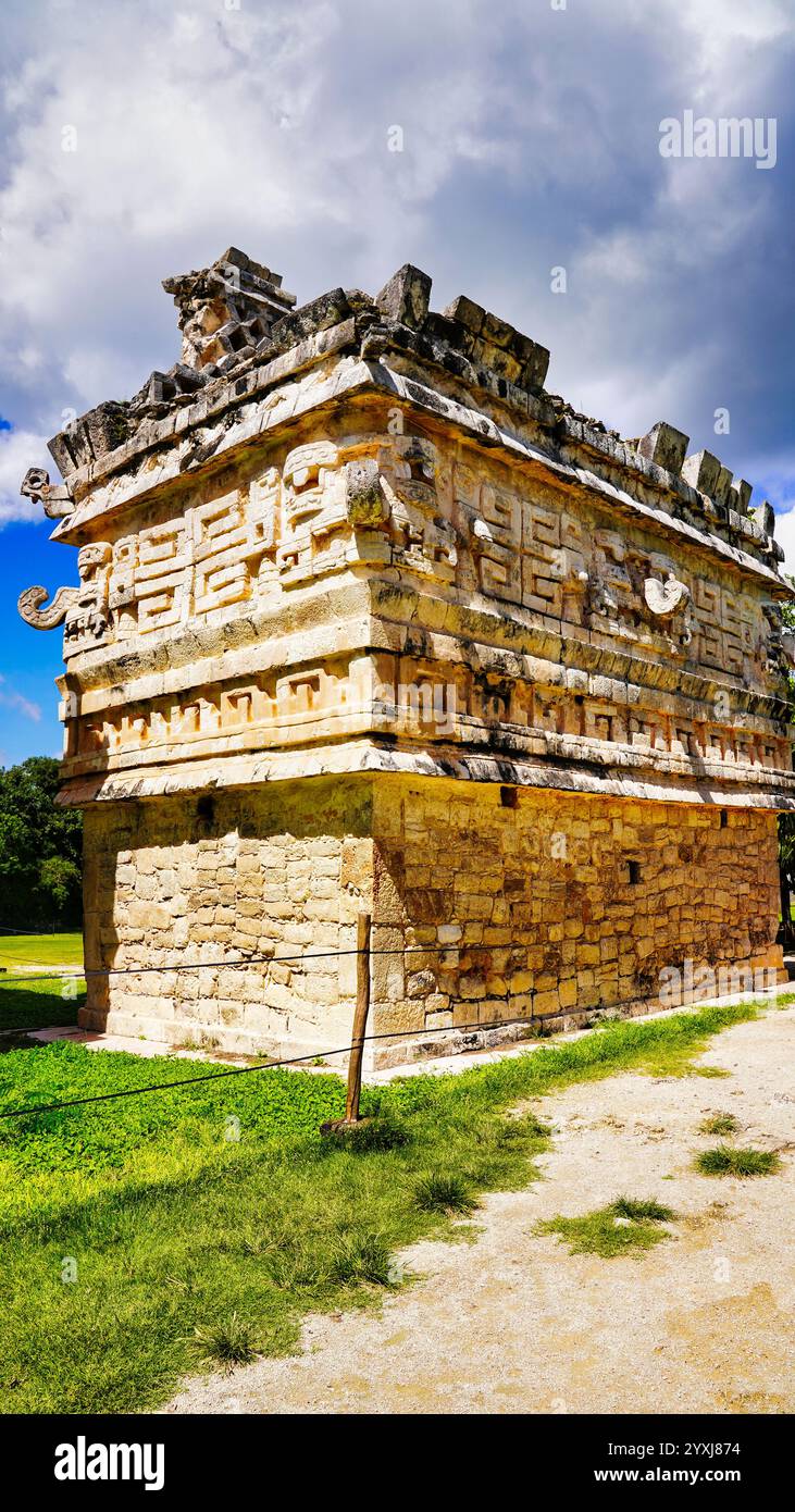 Characteristics of the Puuc,Chichen and Toltec styles in the designs on ...