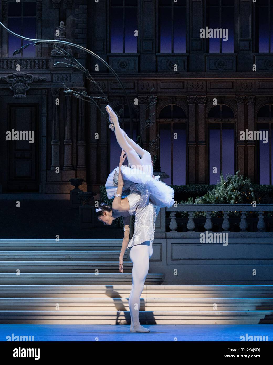 The Royal Ballet, Cinderella 2024 Stock Photo - Alamy