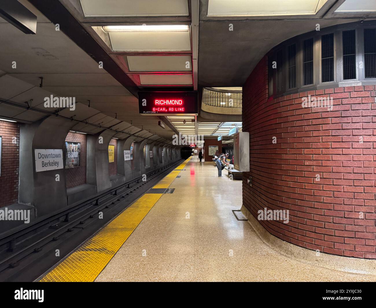 Downtown bart berkeley california hi-res stock photography and images ...