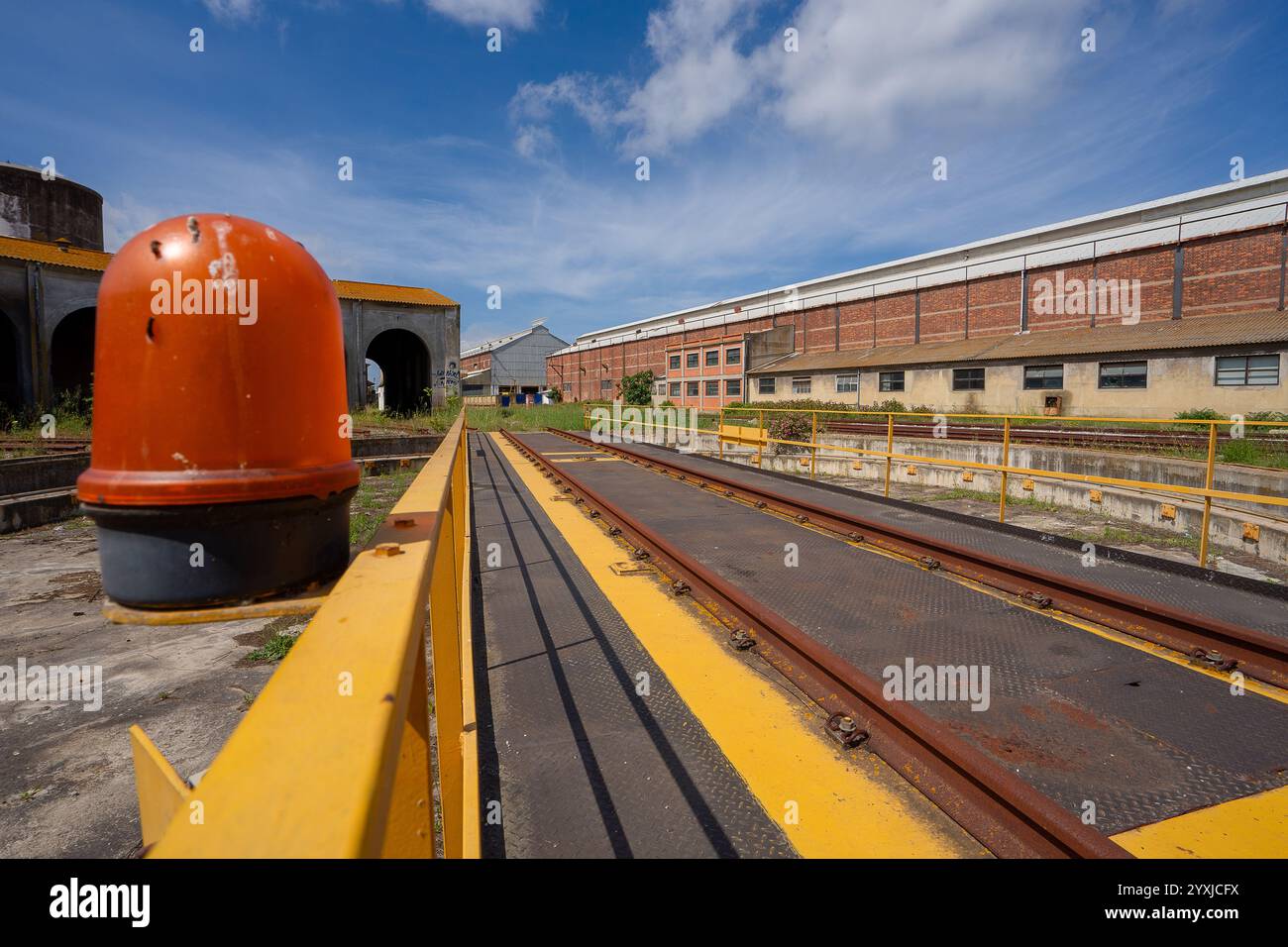 Train workshop turntable in the city of Barreiro Stock Photo - Alamy