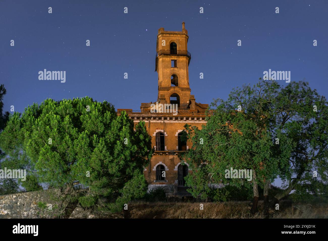 Garbage image hi-res stock photography and images - Alamy