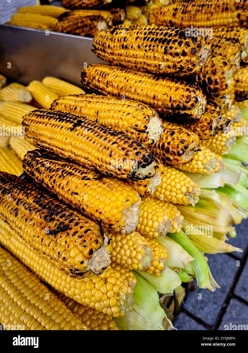 Istanbul food culture hi-res stock photography and images - Alamy