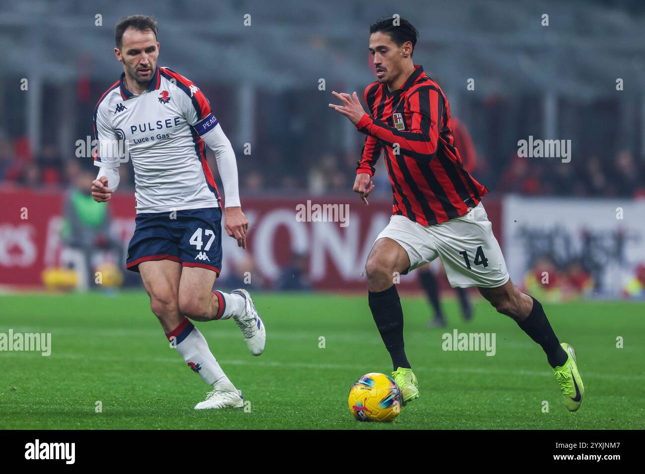Milan, Italy. 15th Dec, 2024. (R-L) Tijjani Reijnders of AC Milan and ...