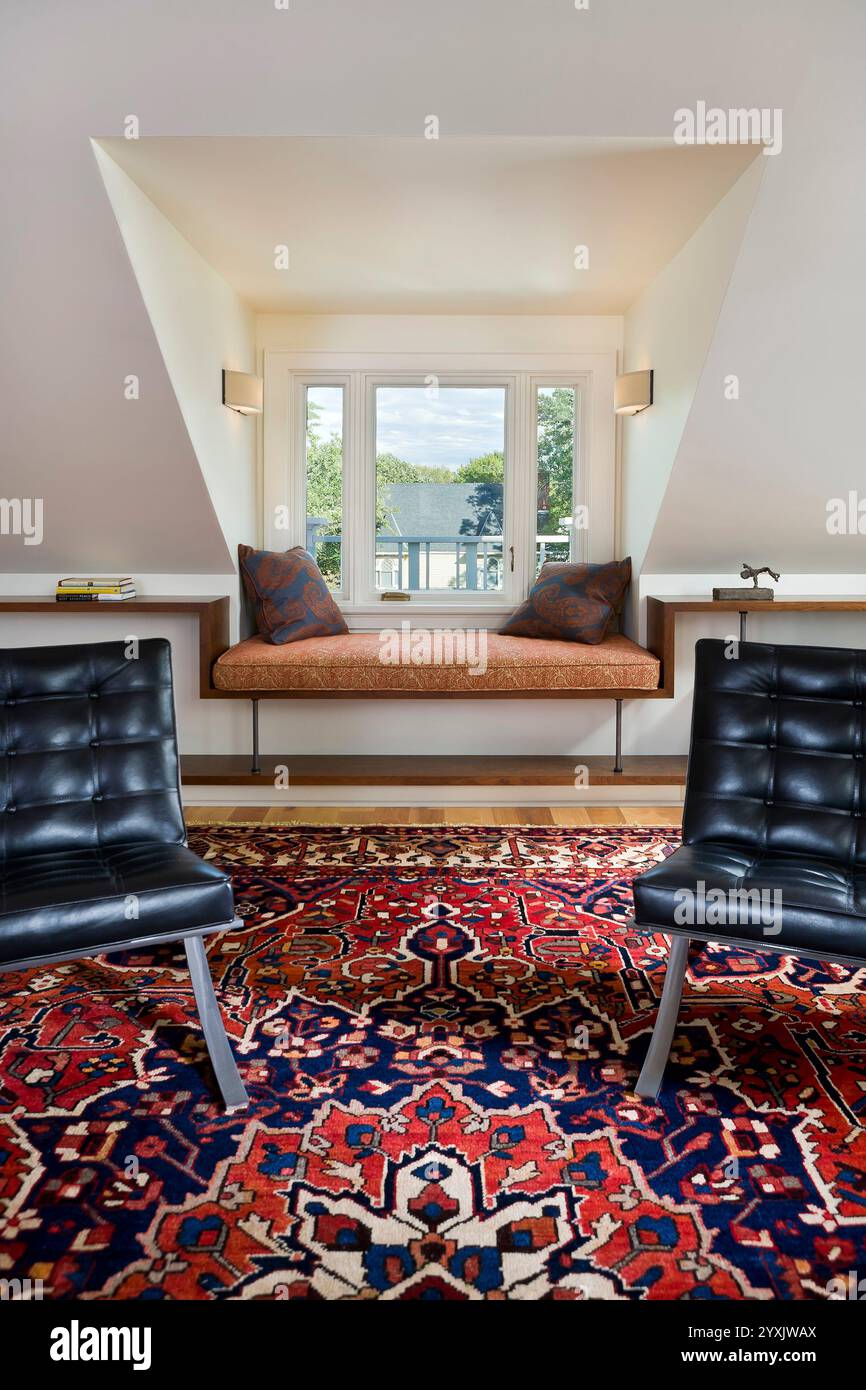 Dormered window hi-res stock photography and images - Alamy