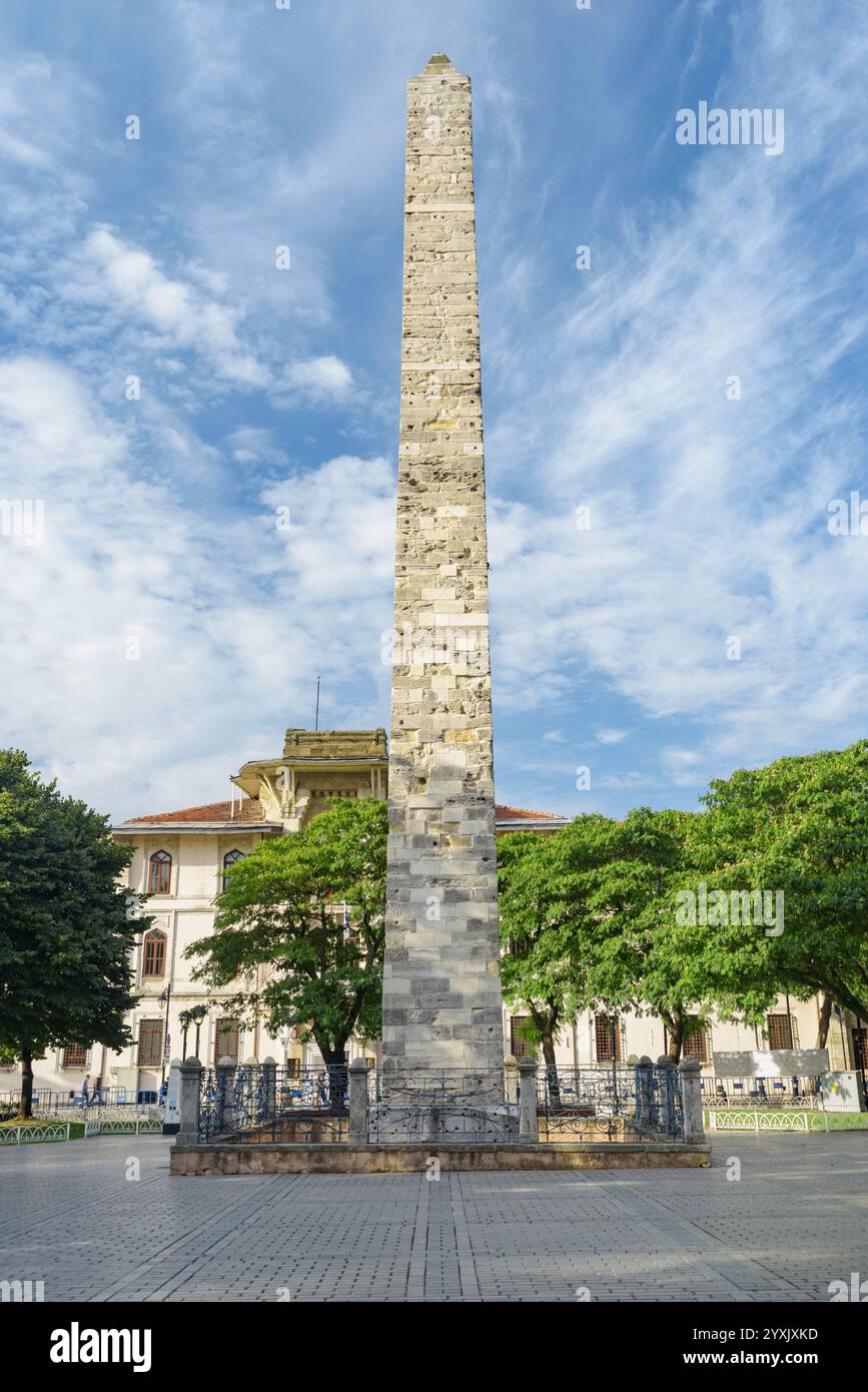 Istanbul turkey column constantine hi-res stock photography and images ...