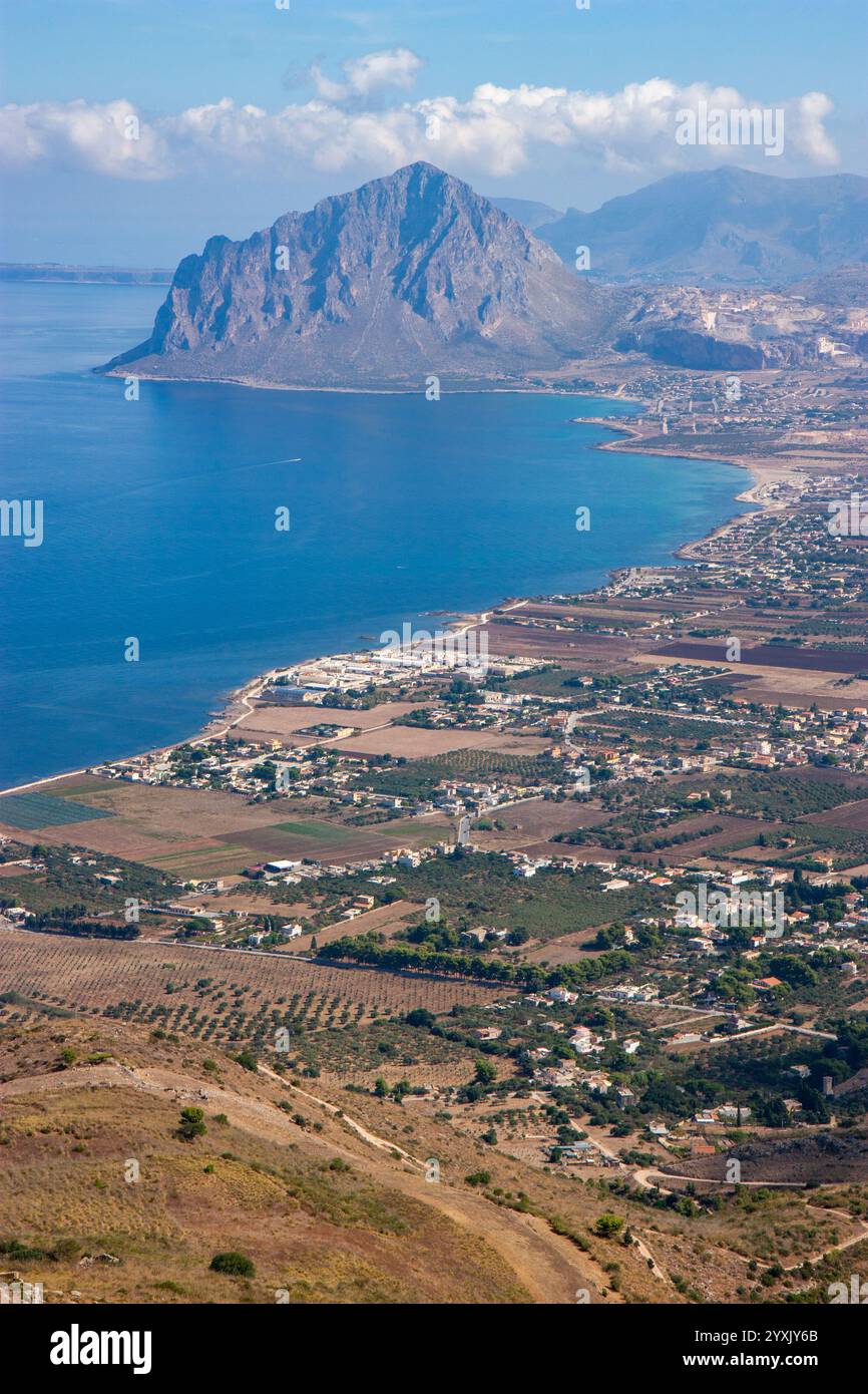 Sicily landscape and sea, Monte Cofano Oriented Nature Reserve, Italy ...