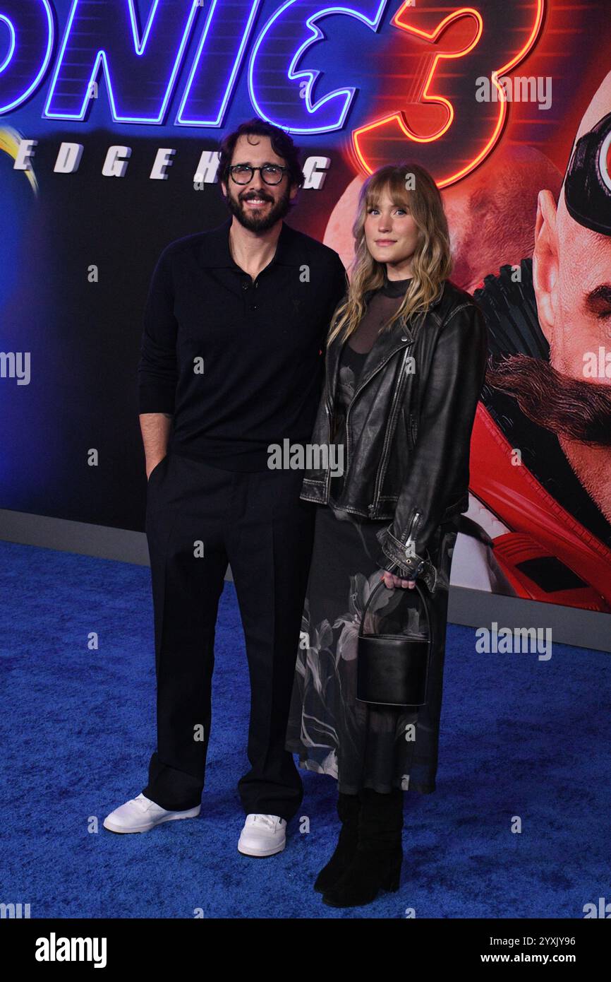 Los Angeles, California, USA 16th December 2024 Singer Josh Groban and ...