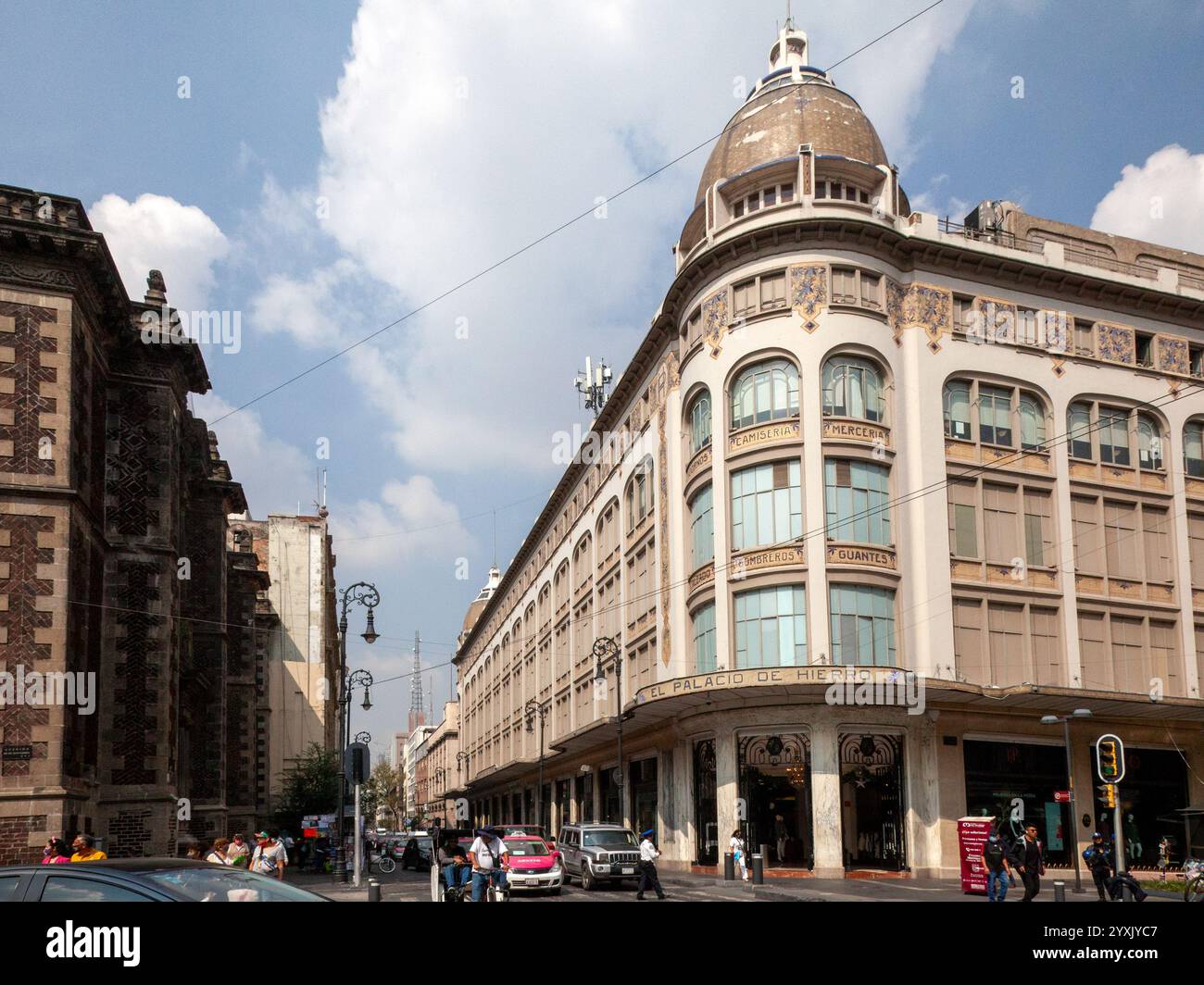 El Palacio De Hierro Shopping Centre in Mexico City, Mexico Stock Photo ...