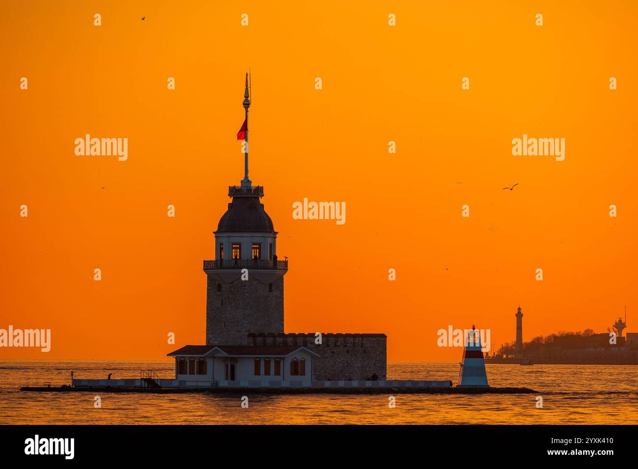 Maiden's Tower and the historical peninsula in Istanbul in the ...