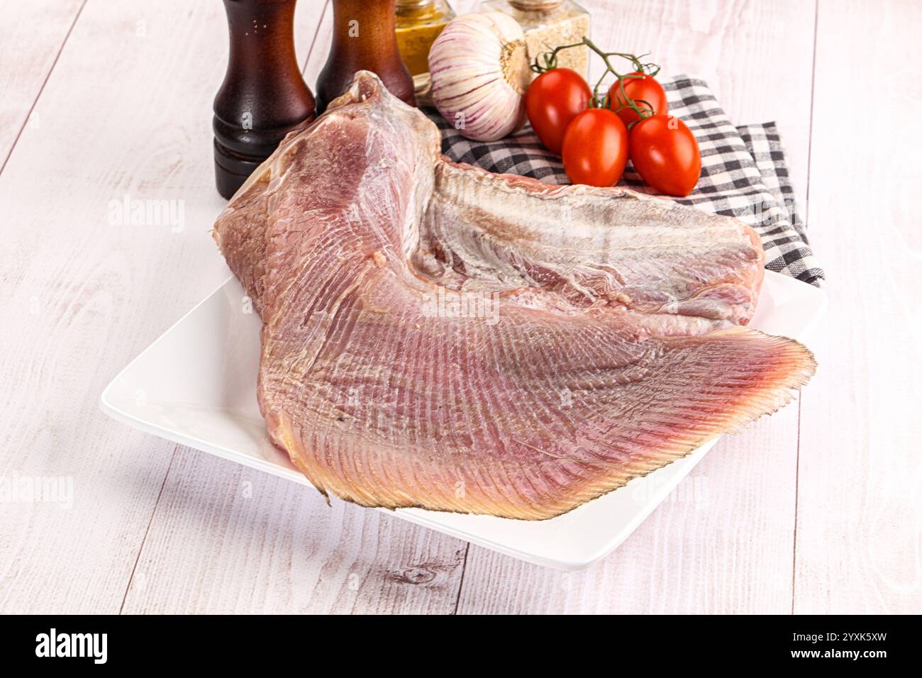 Uncooked ray wing hi-res stock photography and images - Alamy