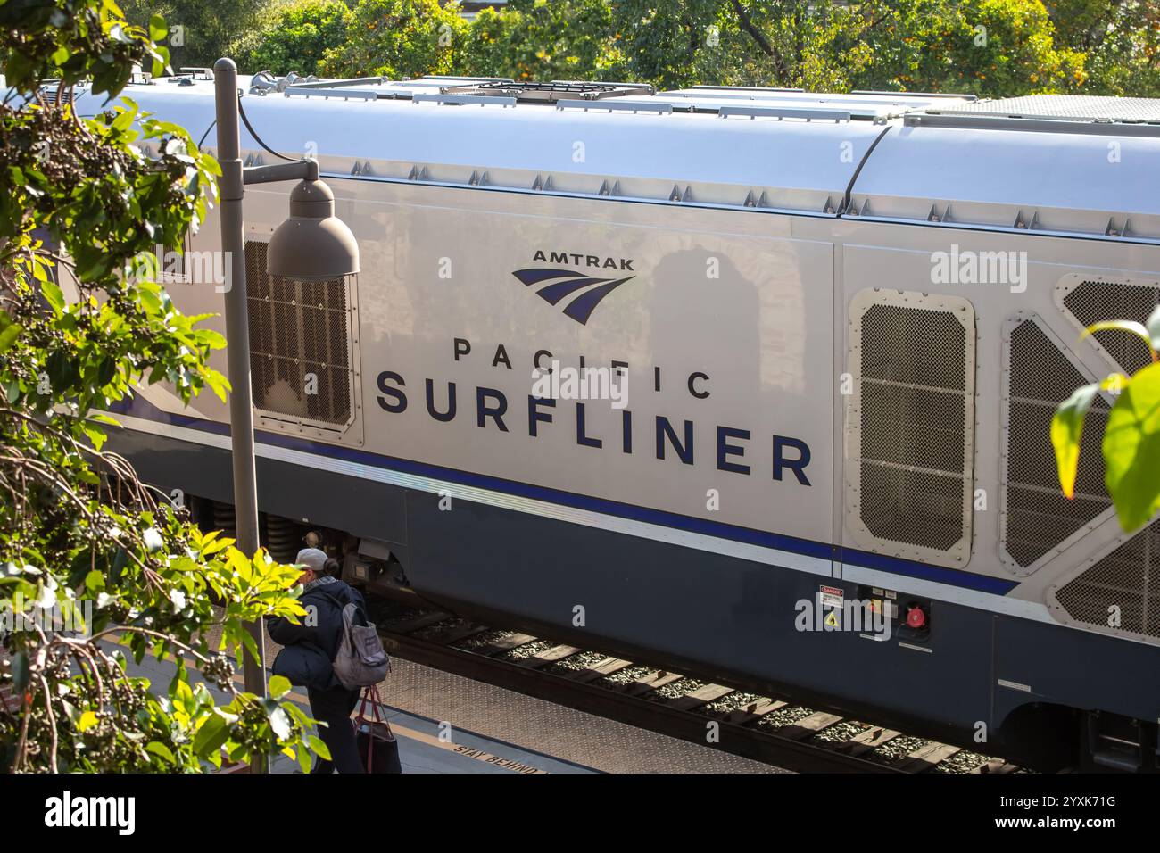 Amtrak pacific surfliner train hi-res stock photography and images - Alamy