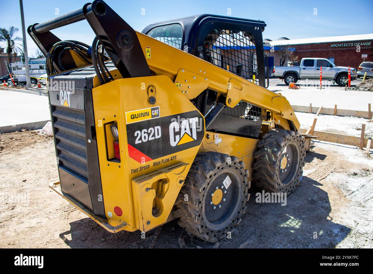 Skid steer rental hi-res stock photography and images - Alamy