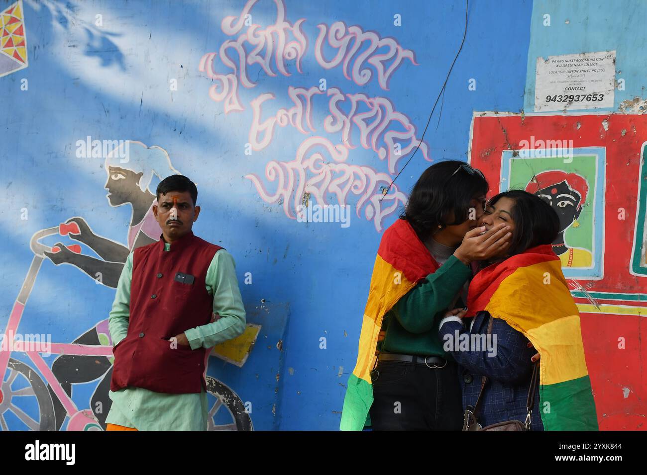 Kolkata, India. 17th Dec, 2024. The march started from Park Circus Lady ...