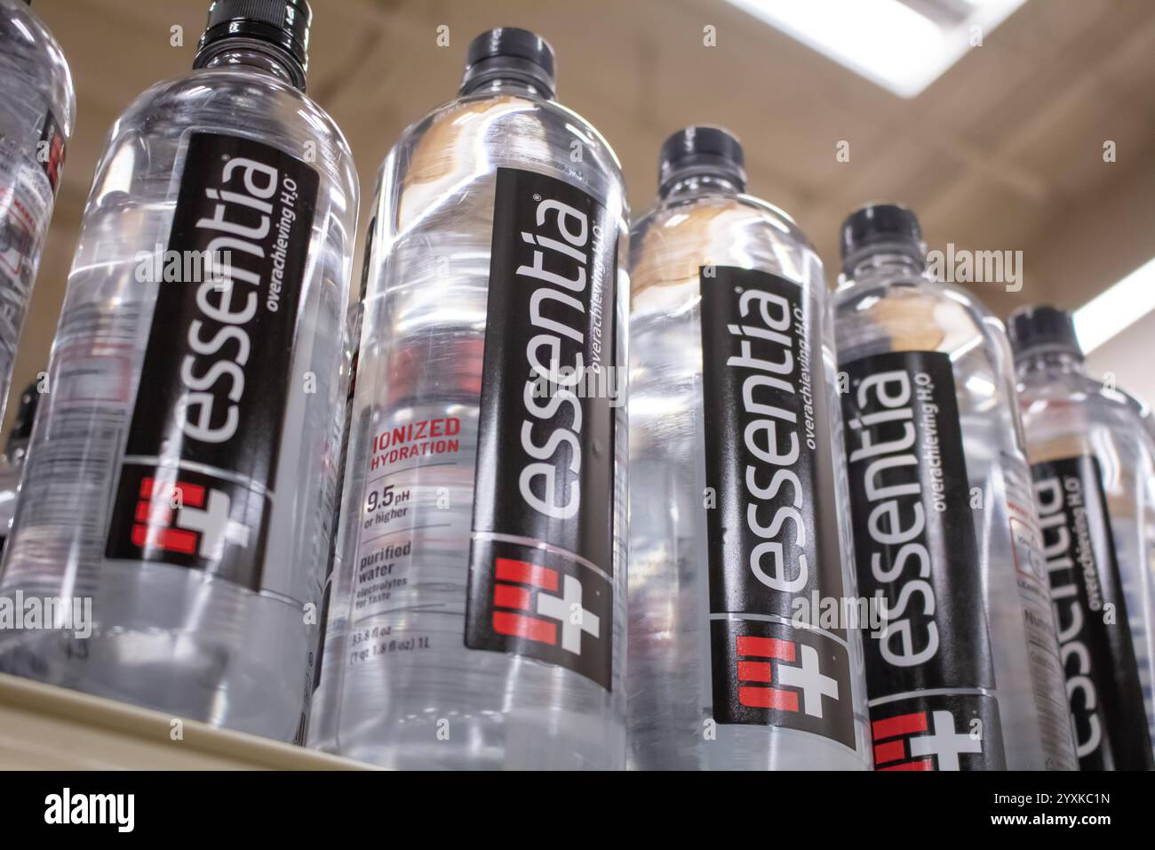 Essentia water hi-res stock photography and images - Alamy