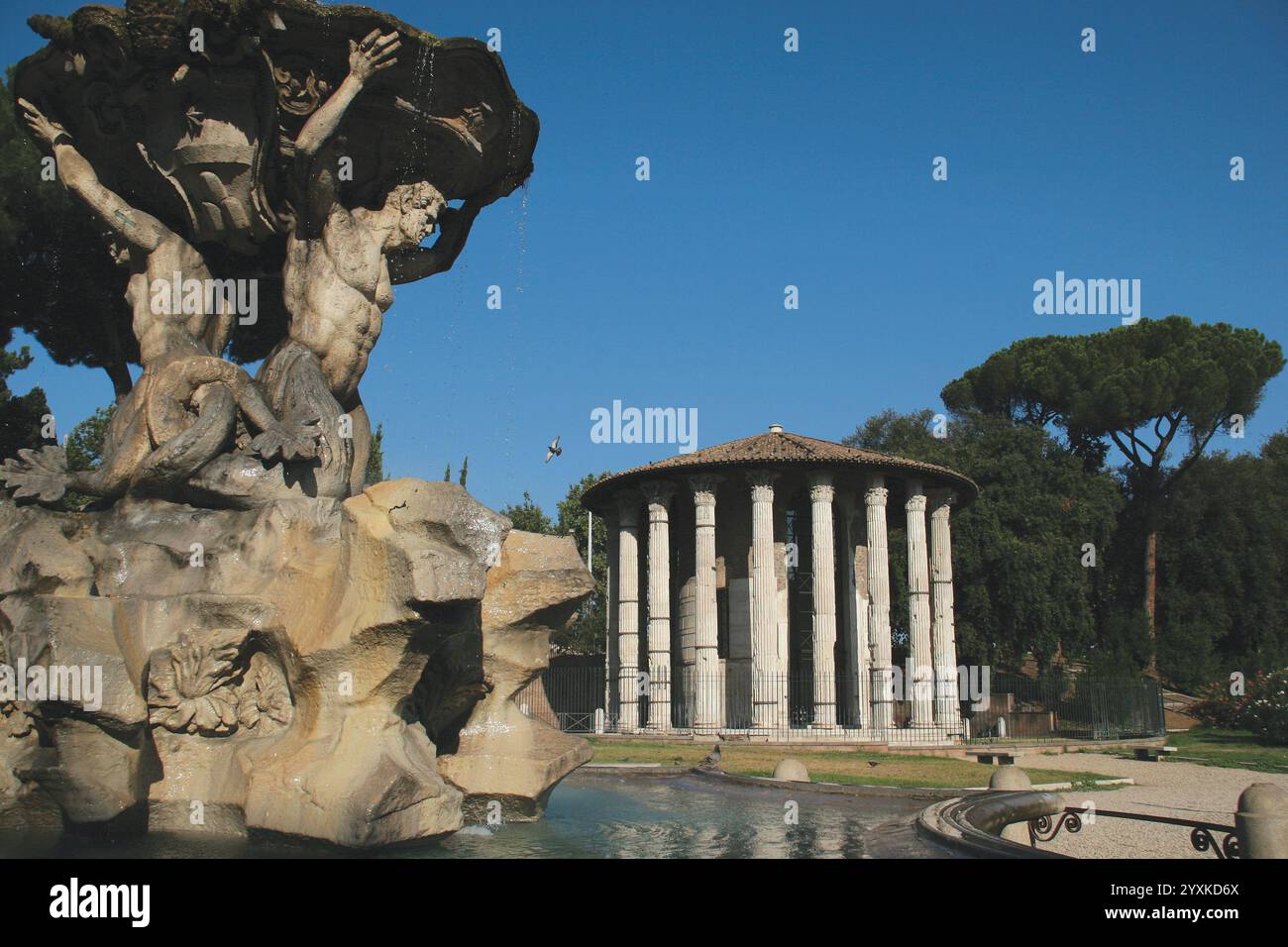 Roman Art. The circular temple of Hercules Victor (formerly tought to ...