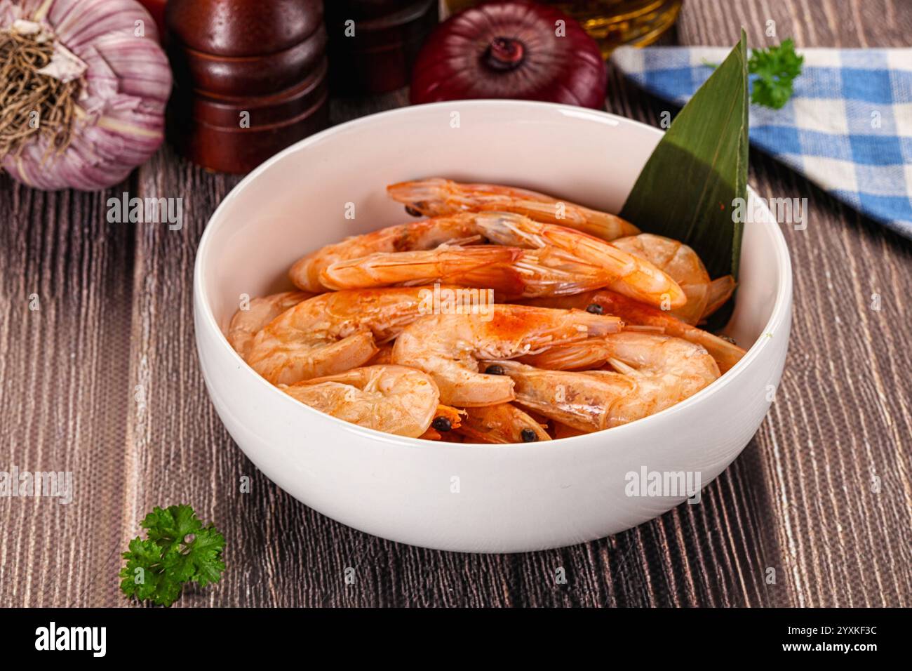 Steamed red prawn with spices in the plate Stock Photo - Alamy