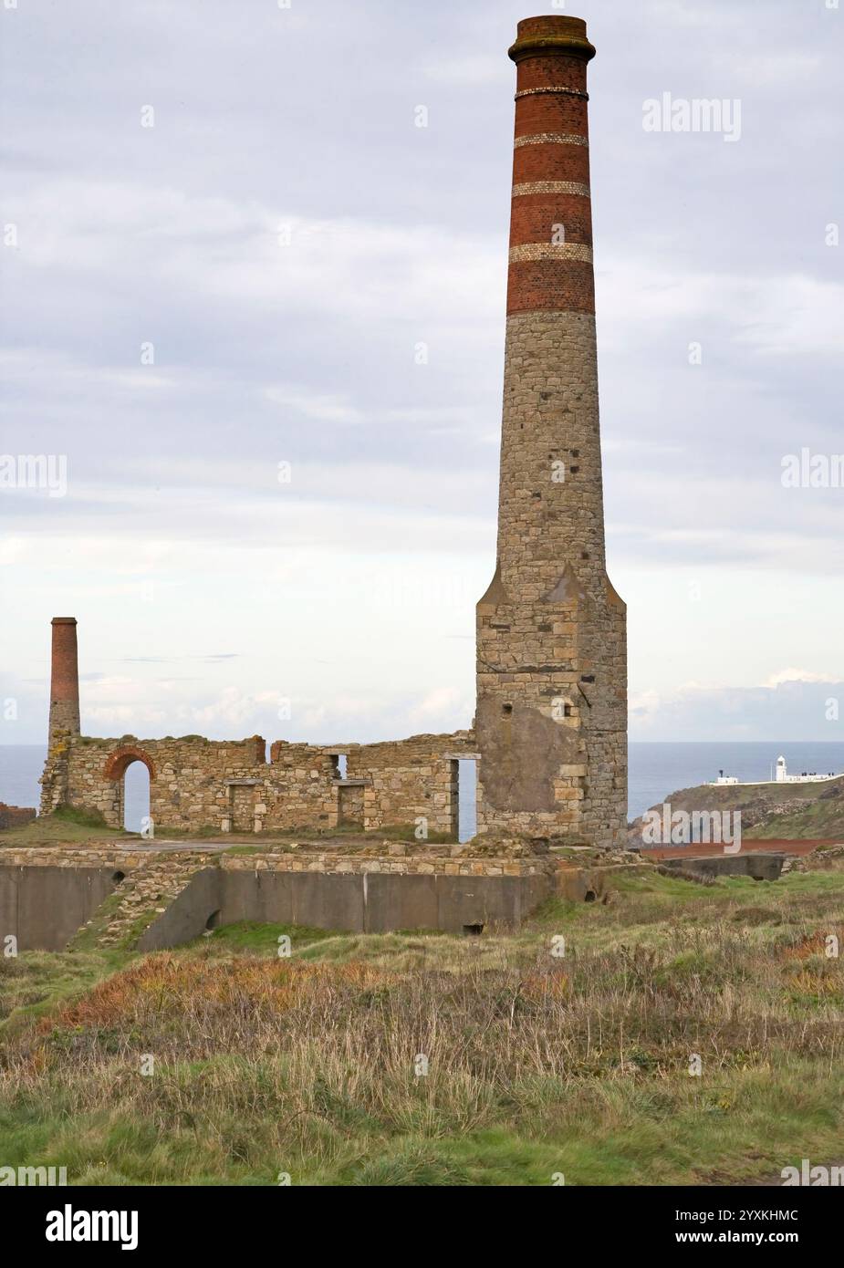 chimneys at an old tin mine at levant on the north cornwall coast Stock Photo - Alamy