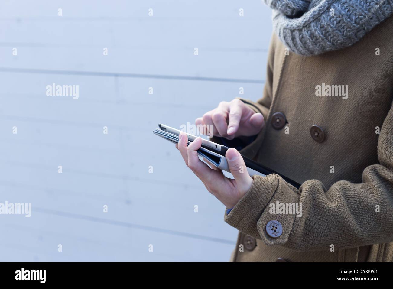Operating tablet hi-res stock photography and images - Alamy