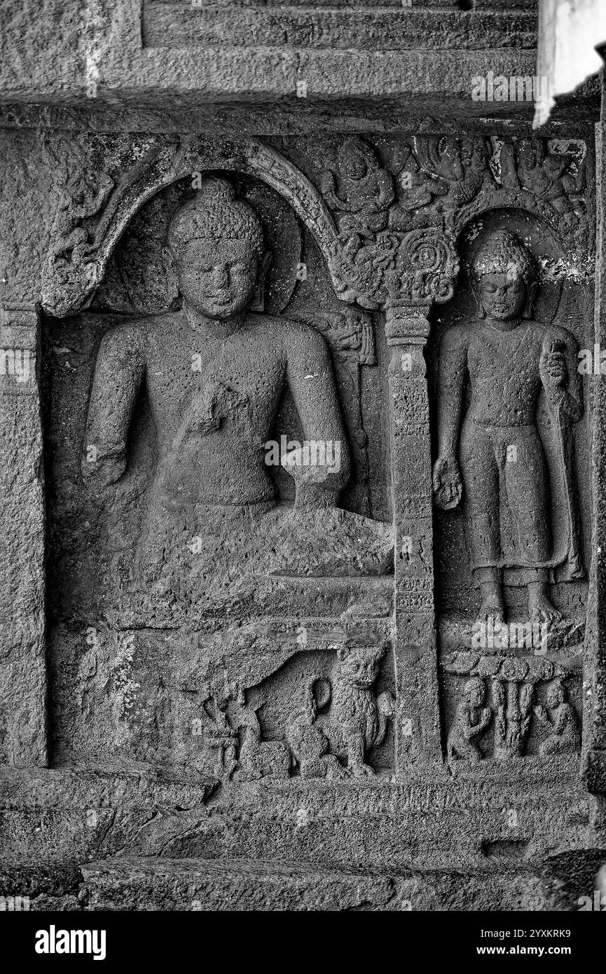 Relief carving of Buddha in preaching pose at Ajanta Stock Photo - Alamy
