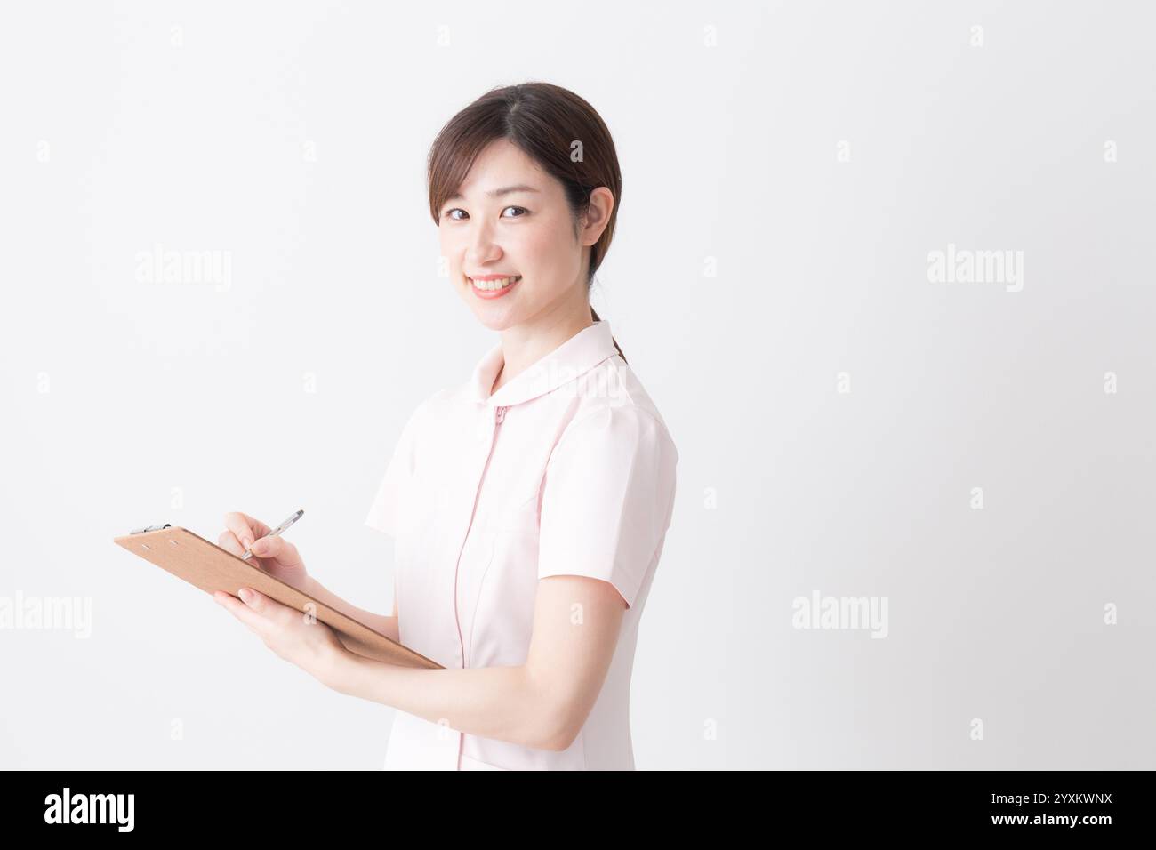 Young japanese nurse hi-res stock photography and images - Alamy