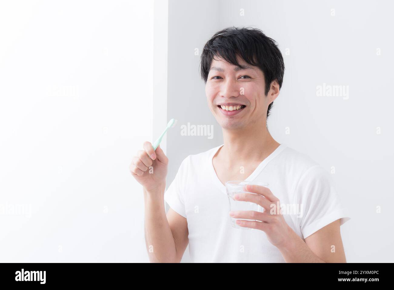 Man with one tooth hi-res stock photography and images - Alamy