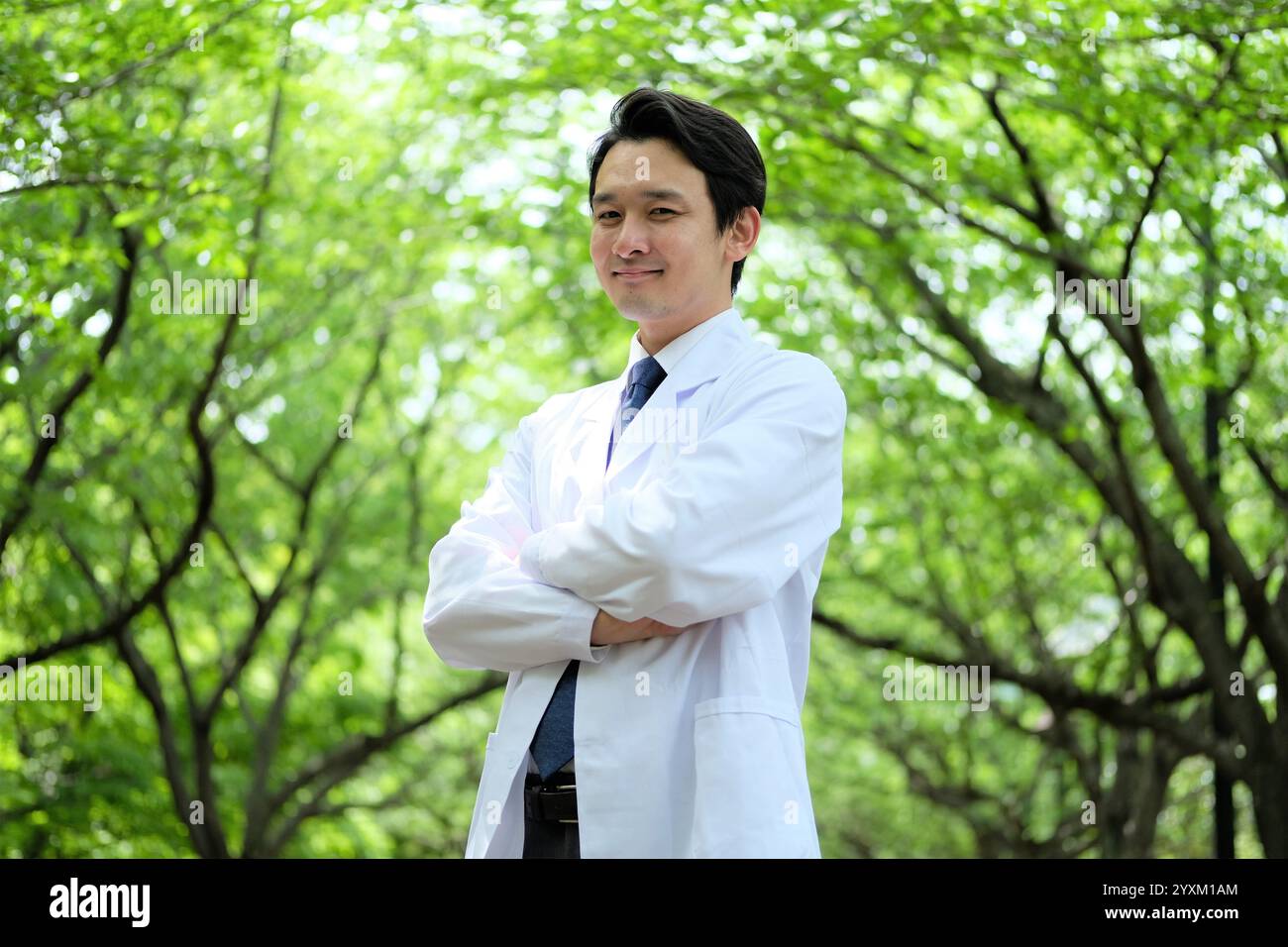 Japanese male doctor Stock Photo - Alamy