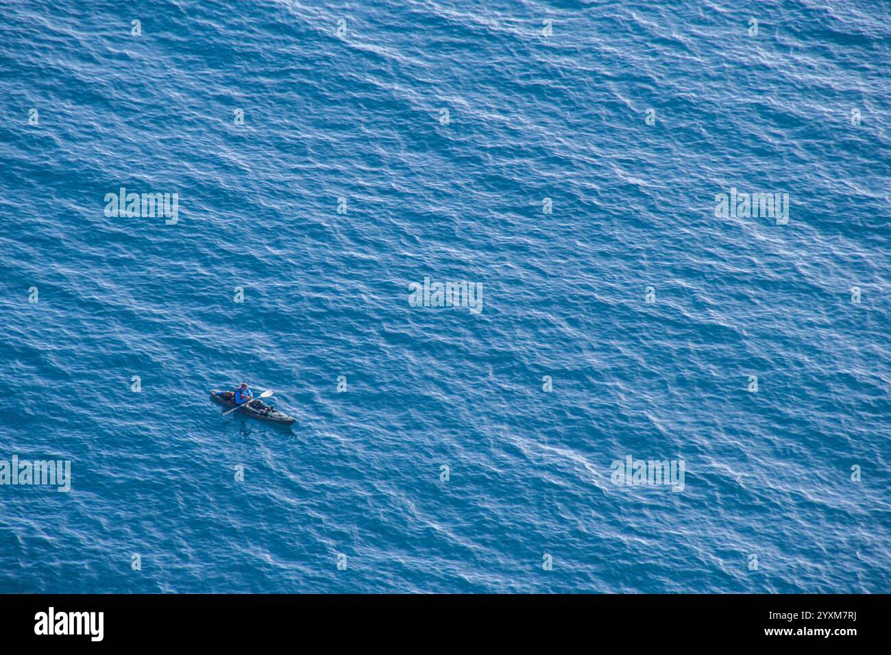 Middle of the ocean panorama hi-res stock photography and images - Alamy