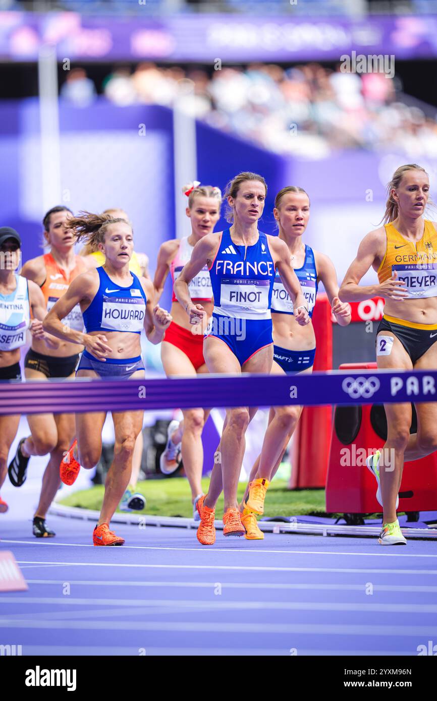 Alice Finot participating in the 3000 metres steeplechase at the Paris ...