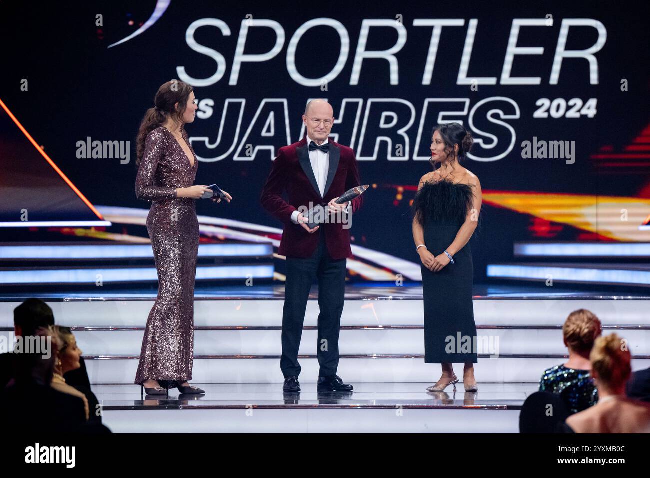 Kim Bui (Turnen, IOC Athletenkommission) wird mit dem Sparkassen Preis ...