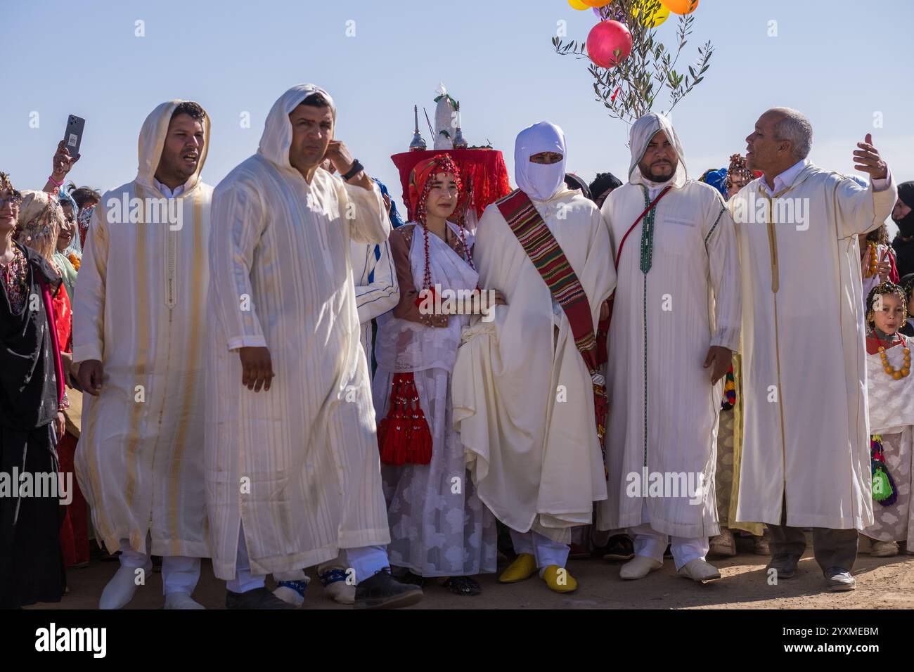 Muslim wedding bride and groom hi-res stock photography and images - Alamy