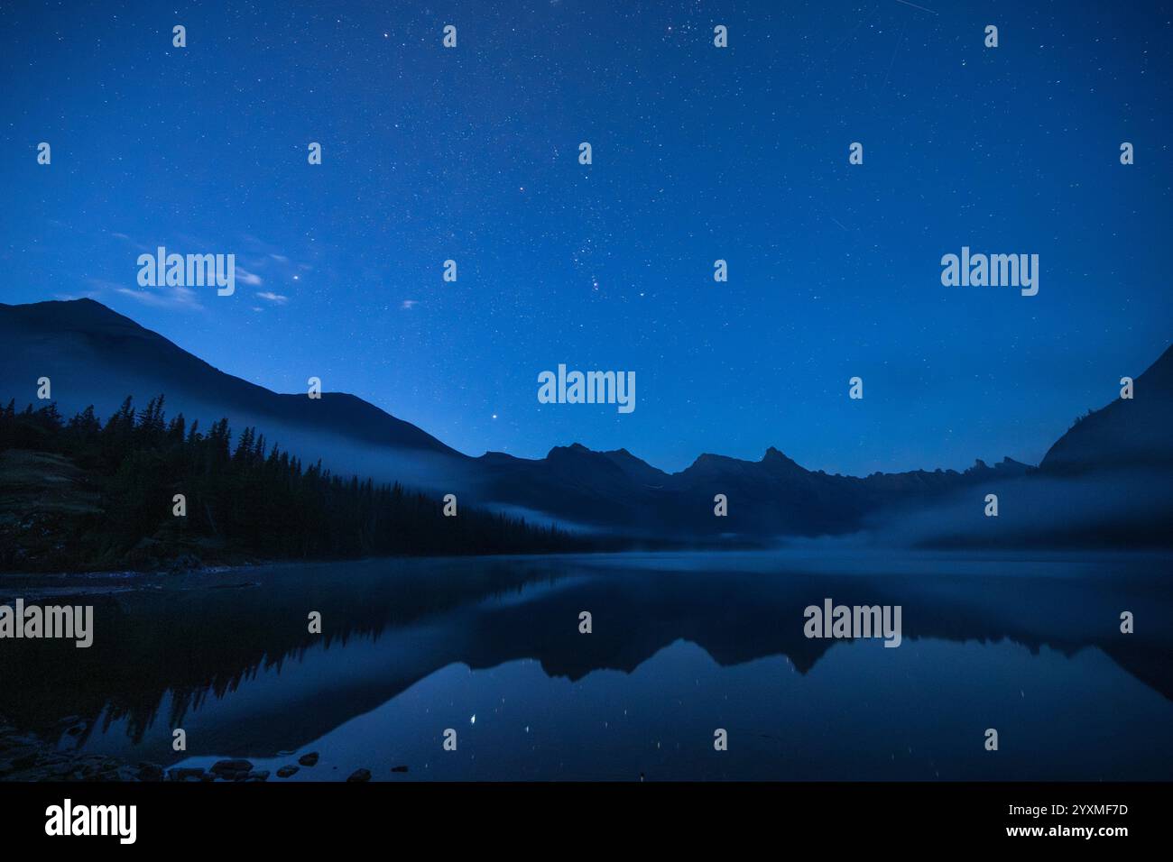 Tranquil night sky over hi-res stock photography and images - Alamy