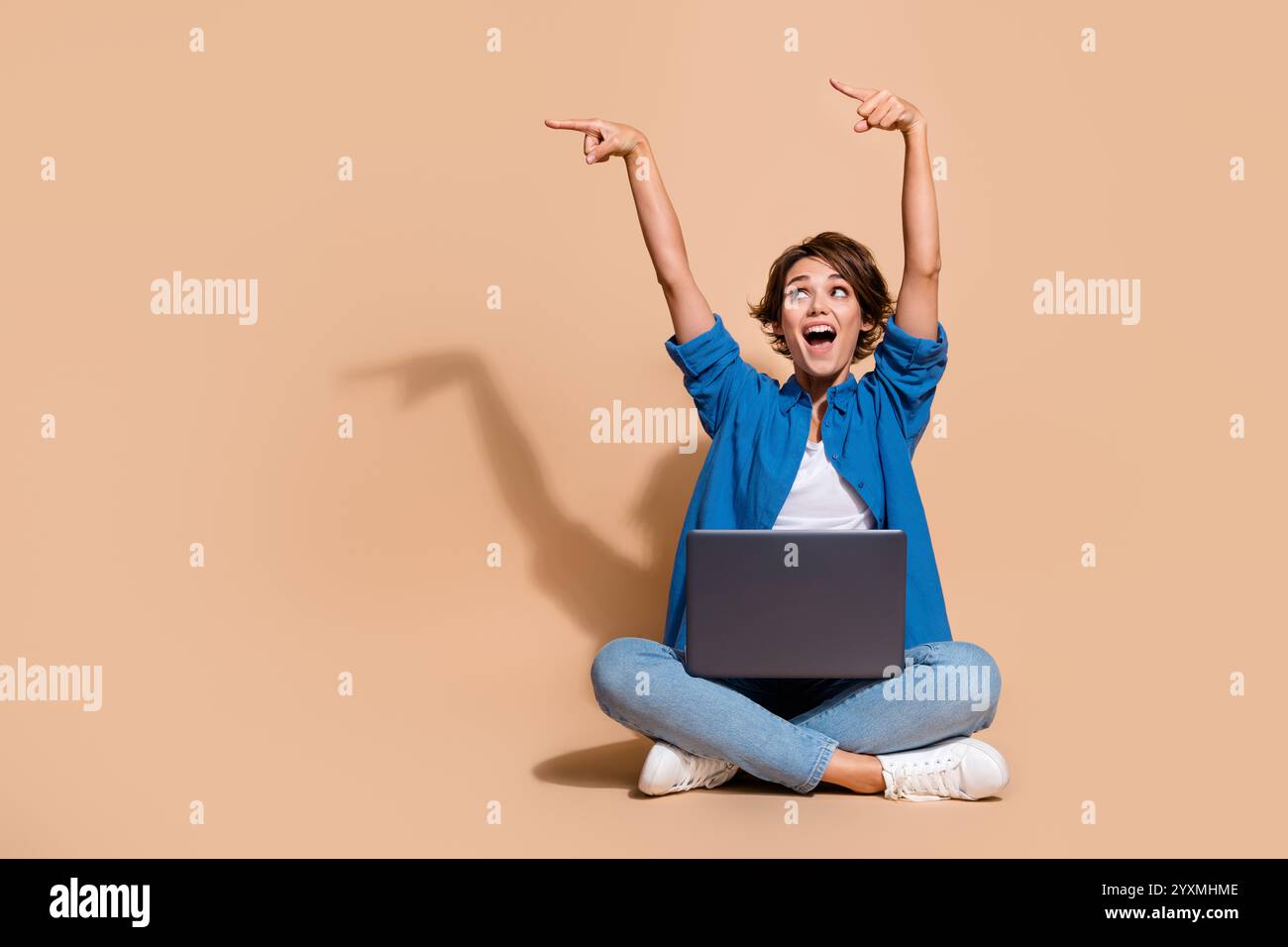 Full body size photo of young modern technologies engineer woman direct ...