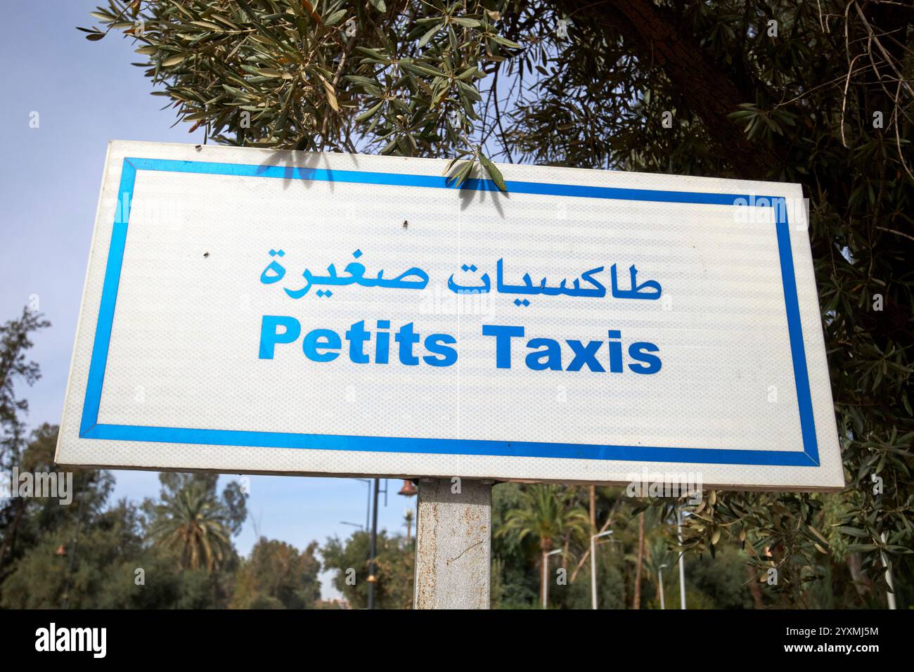 Taxis maroc hi-res stock photography and images - Alamy