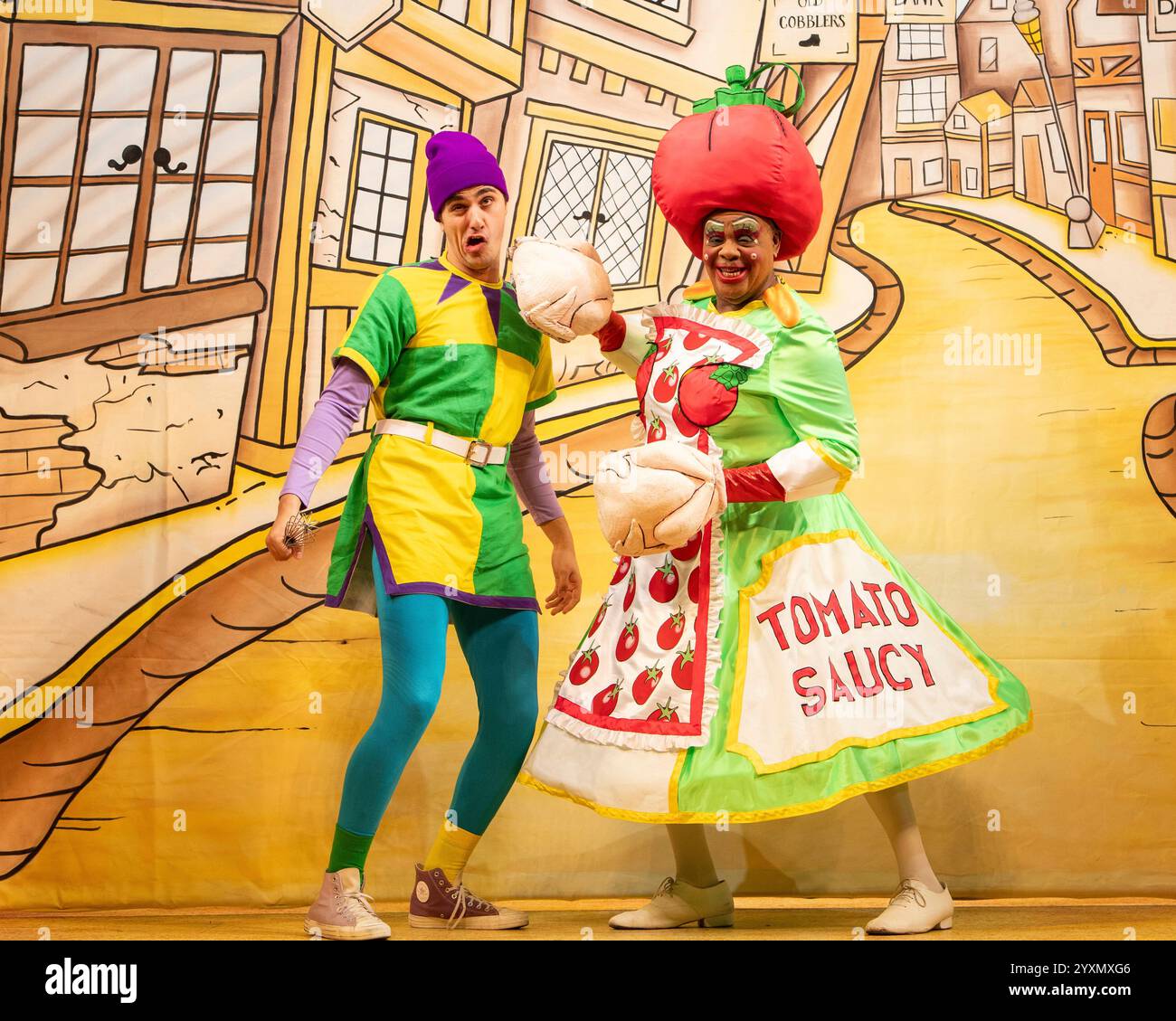 The cast of Hackney Empire's 25th pantomime Dick Whittington and His ...