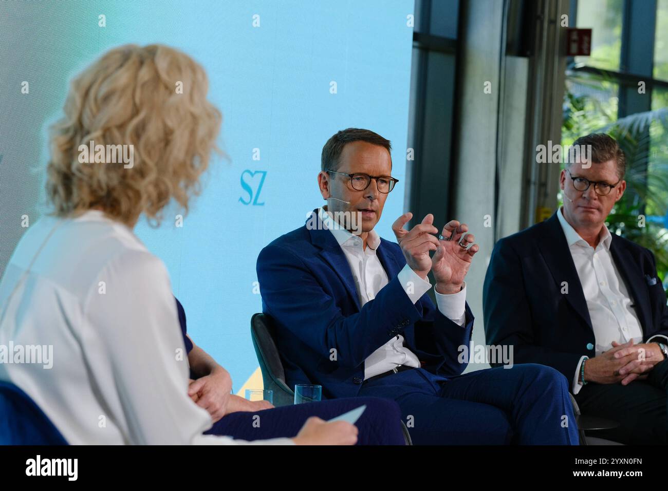 Christian Hartel spricht bei Podiumsdiskussion Christian Hartel von ...