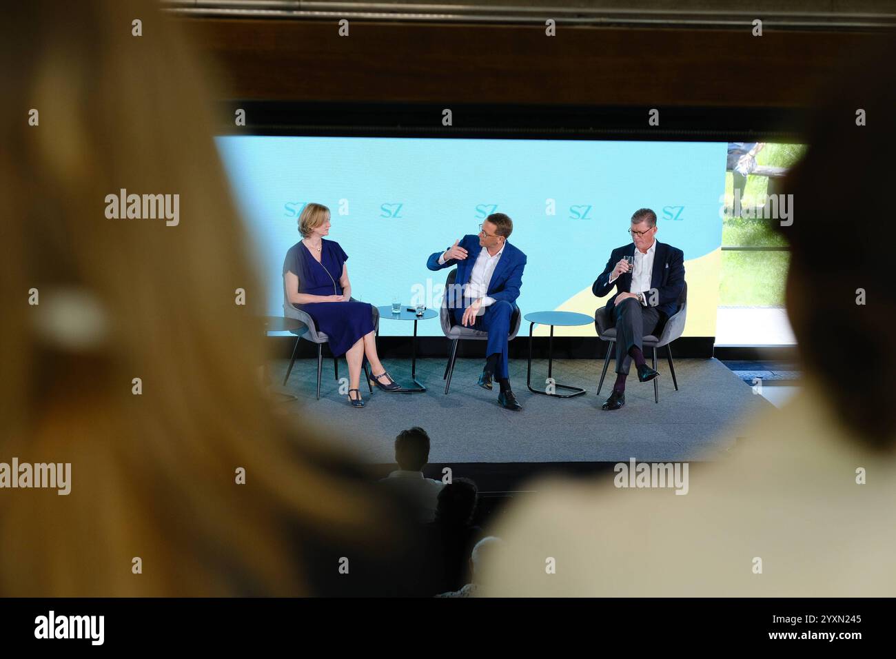 Podiumsdiskussion mit Till Oberwörder, Christian Hartel und Kerstin ...