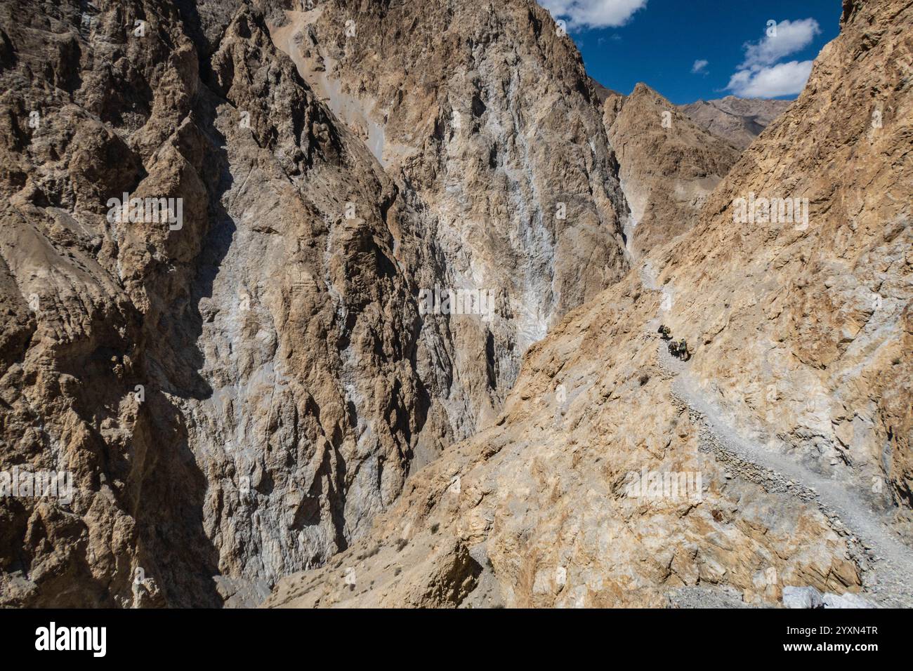 Trekking the treacherous Shimshal Pass trek, Shimshal, Gojal, Pakistan ...