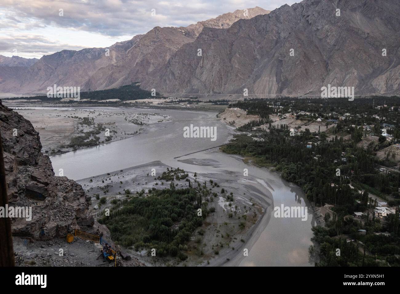 View of the Indus River from Kharpocho Fort, Skardu, Baltistan ...