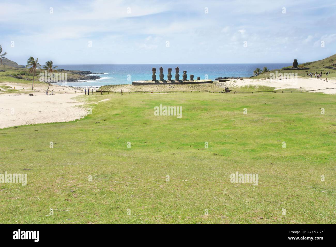 Anakena coral sand beach in Rapa Nui National Park (Easter Island) with ...