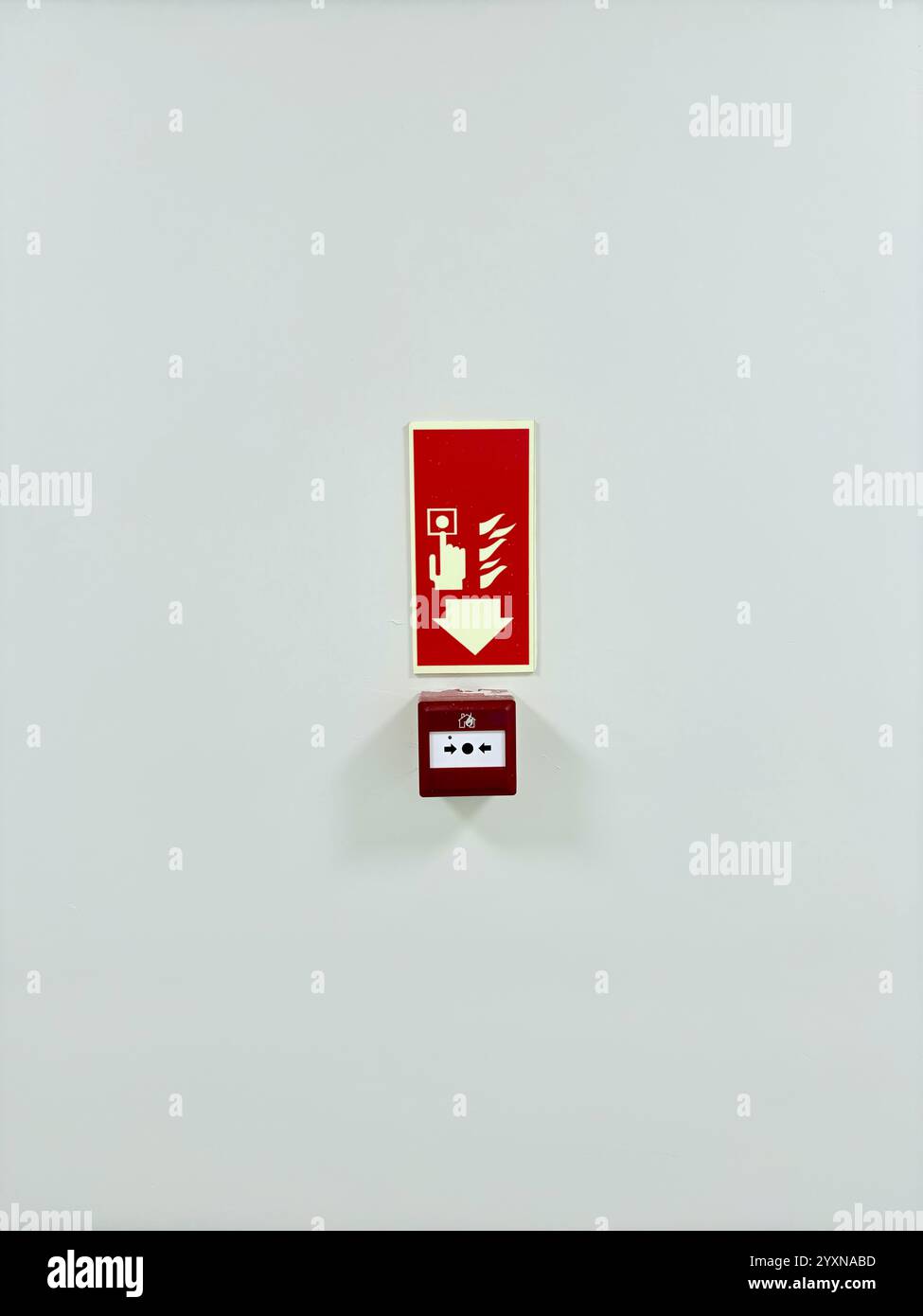 Alert activation hi-res stock photography and images - Alamy