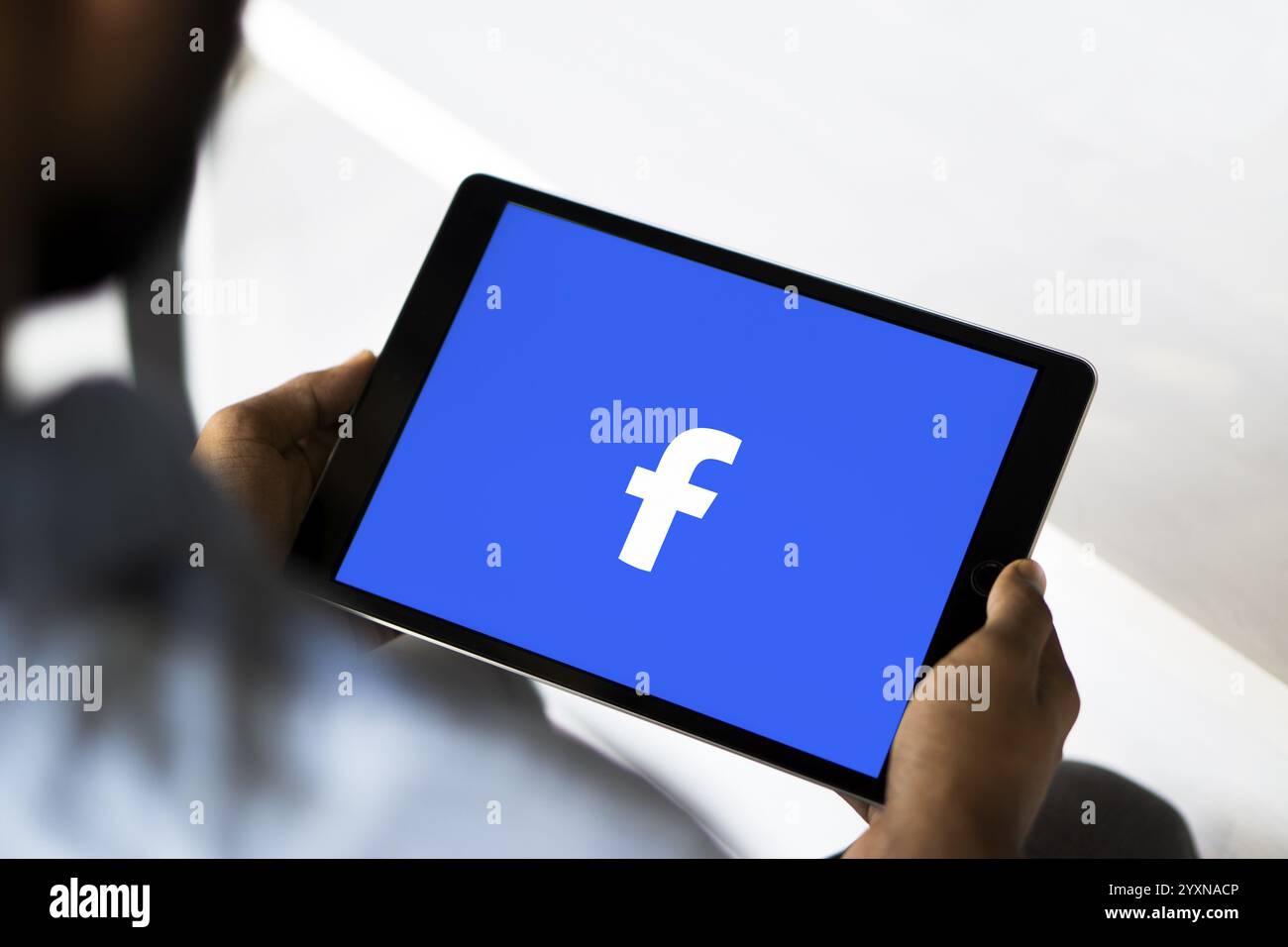 Facebook Logo on Smartphone Stock Photo - Alamy