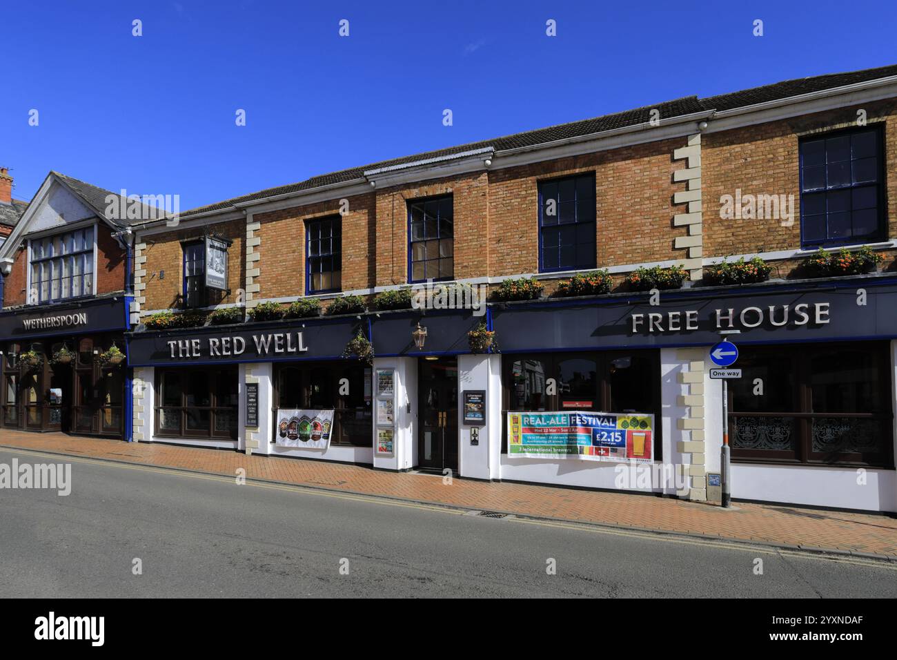 The Red Well Weatherspoon pub, Wellingborough town, Northamptonshire ...
