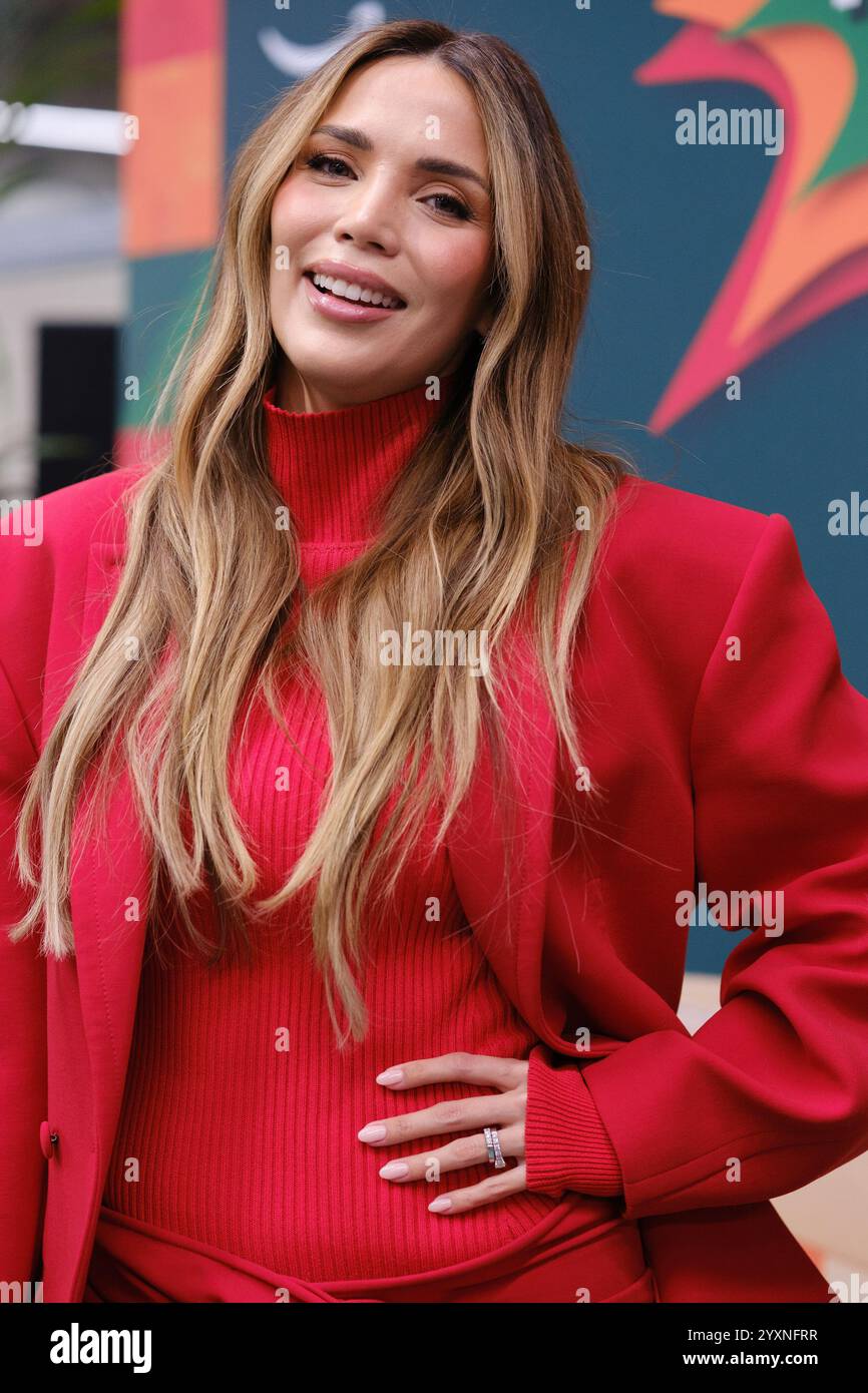 Model Rosanna Zanetti attending Amazon Christmas Mission event in ...