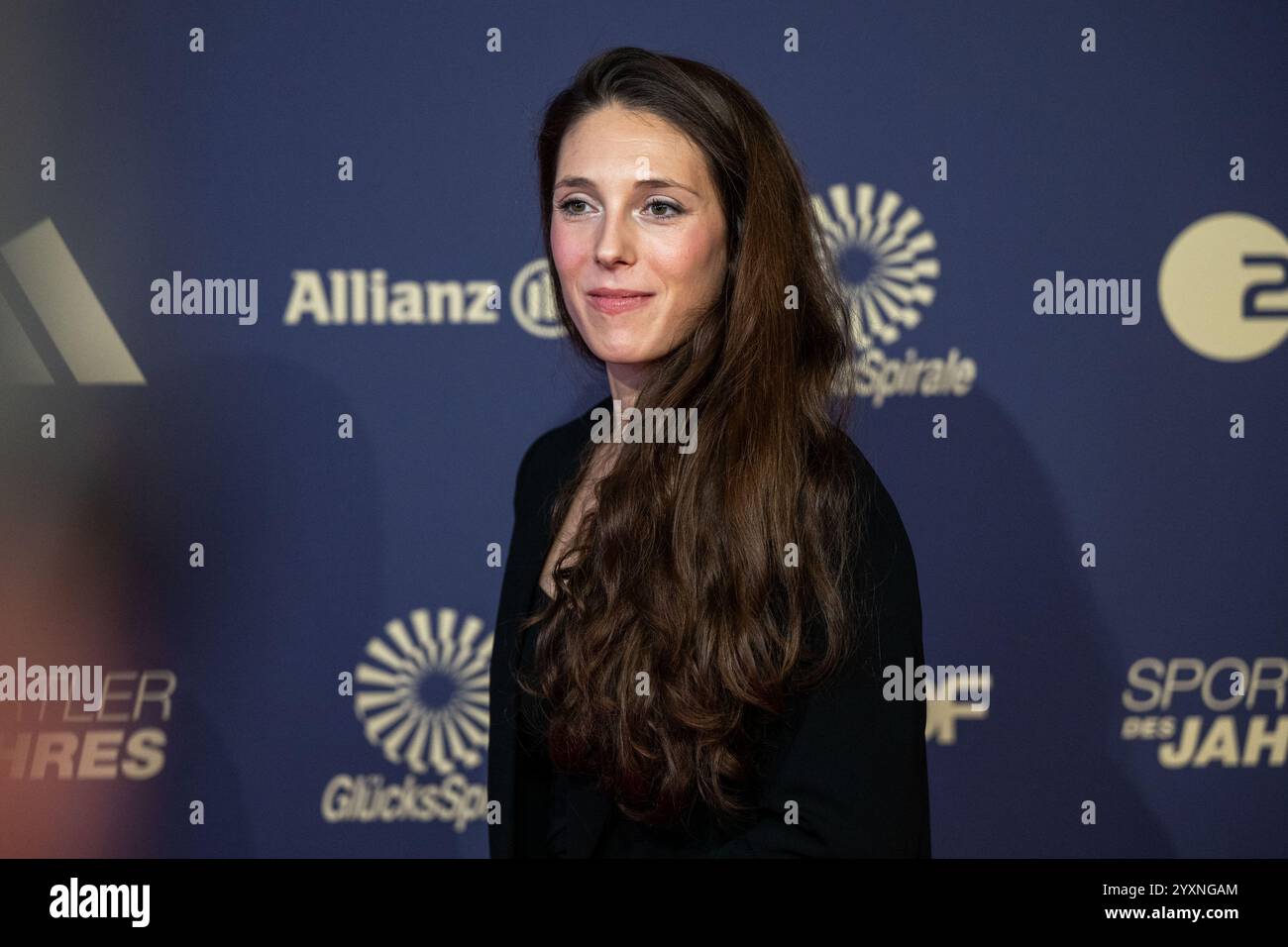 Julia Lange auf dem roten Teppich, GER, Sportler des Jahres 2024, Gala ...