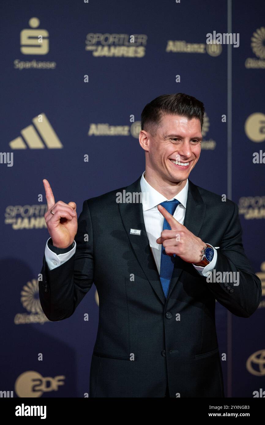 Lukas Dauser (Turnen) auf dem roten Teppich, GER, Sportler des Jahres ...