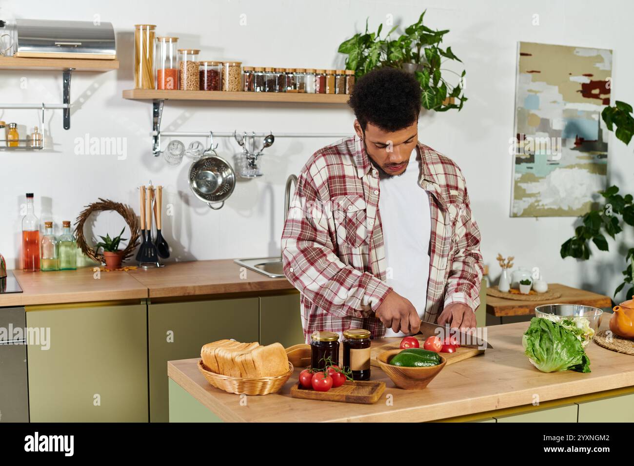 Man chops green vegetables hi-res stock photography and images - Alamy